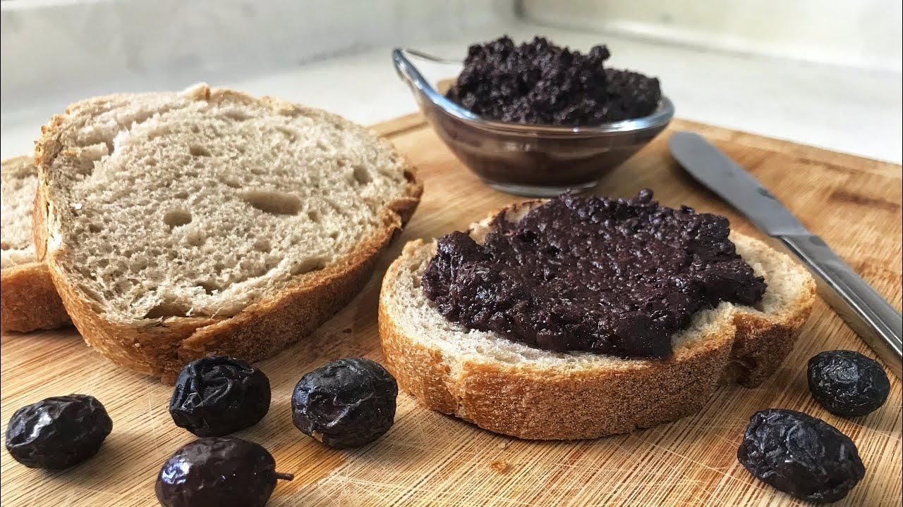 Tapenada Pasta z czarnych oliwek przyprawami 175g - Ceny i opinie ...