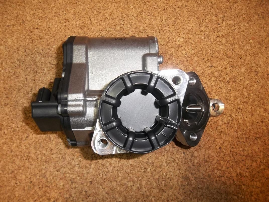 Renault Oe Zawór Egr R Megane Ii 19Dci 5 Pinów 147106672R - Opinie i ...