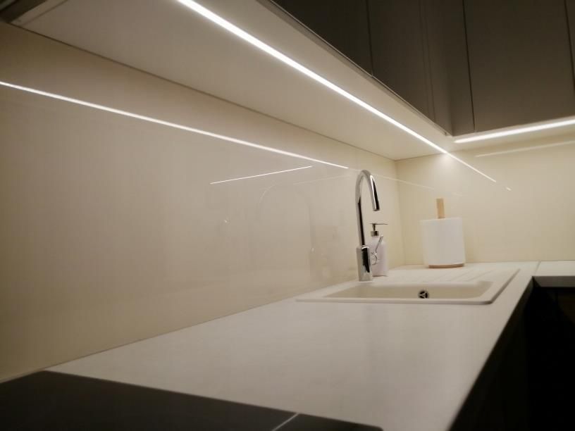 Martom Listwa Led Do Kuchni 1M, Czarna Osłona Włącznik (P3Bl1Ms9Ww+Oscz ...