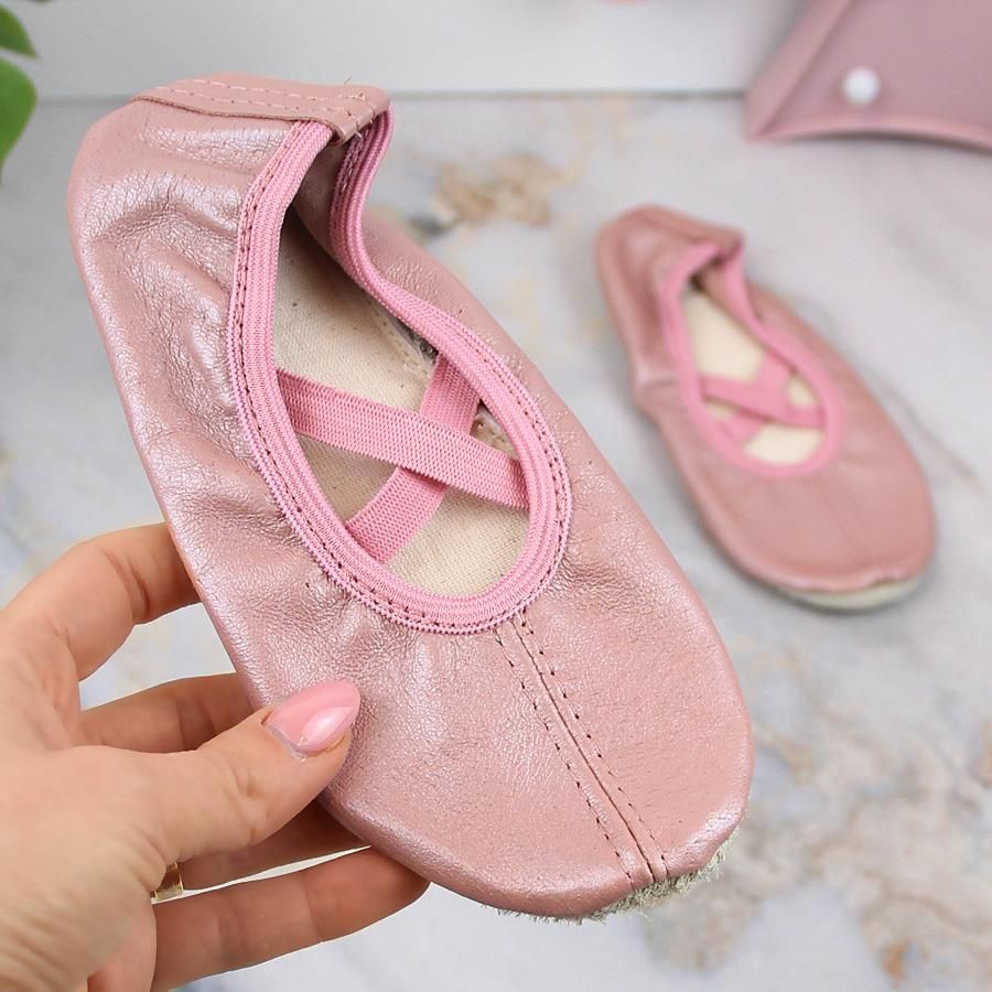 Skórzane baletki dziewczęce do tańca na gumki różowe Nazo NB02 - Ceny i ...
