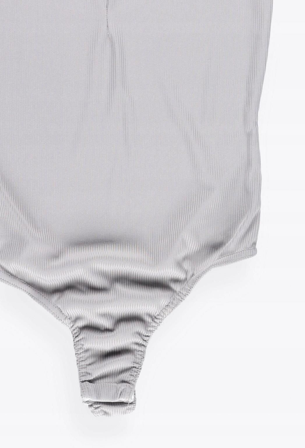 Prążki 2F3 Xxc__s Prettylittlething Body - Ceny i opinie - Ceneo.pl