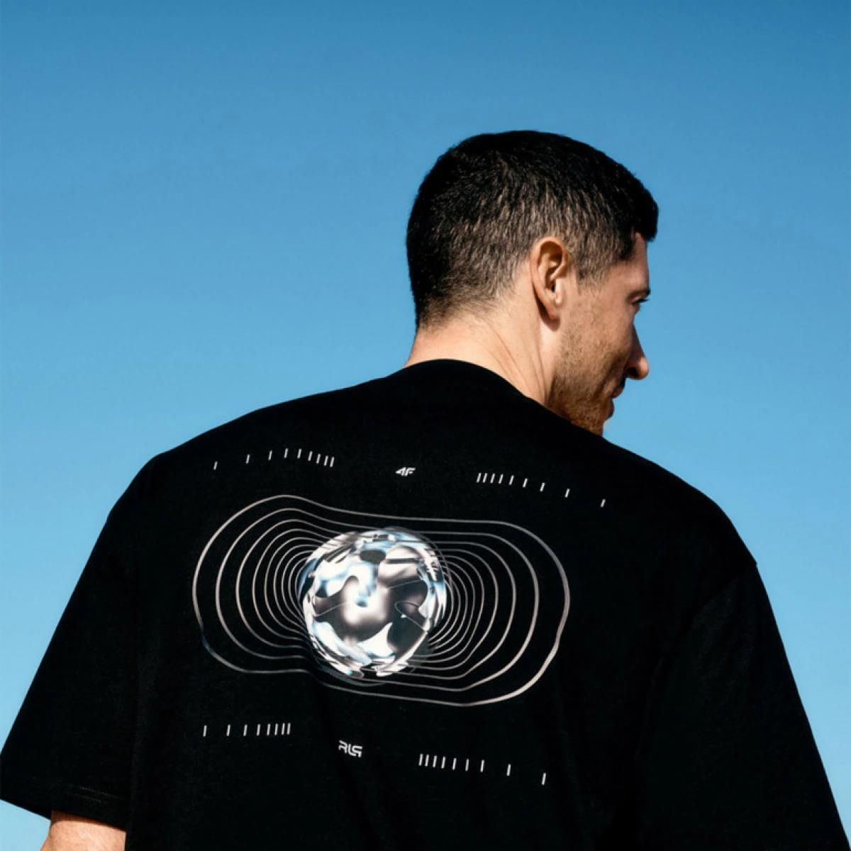 Męski t-shirt z nadrukiem 4F x Robert Lewandowski RL9SS23TTSHM1051 ...