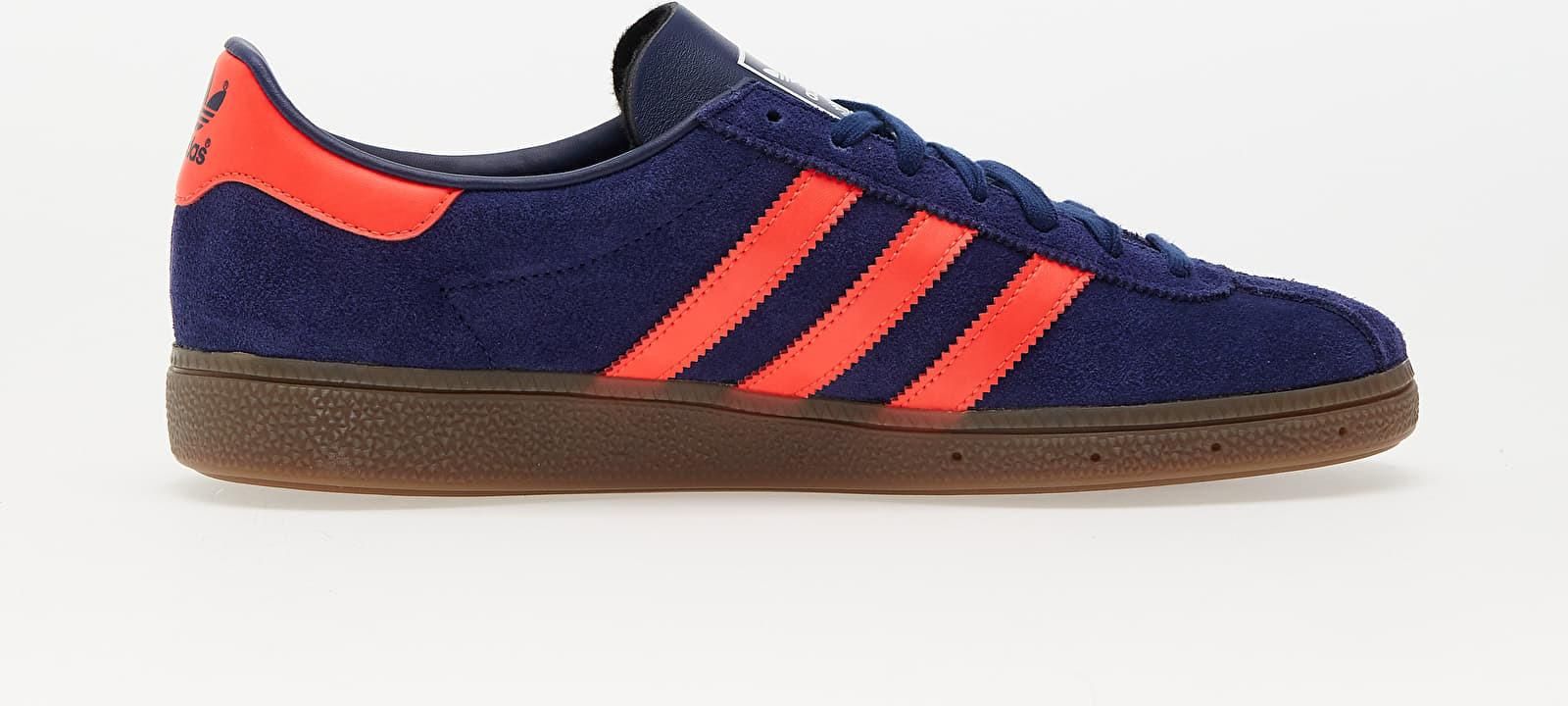 Adidas Munchen Dark Blue/ Solid Red/ Gum5 - Ceny i opinie - Ceneo.pl