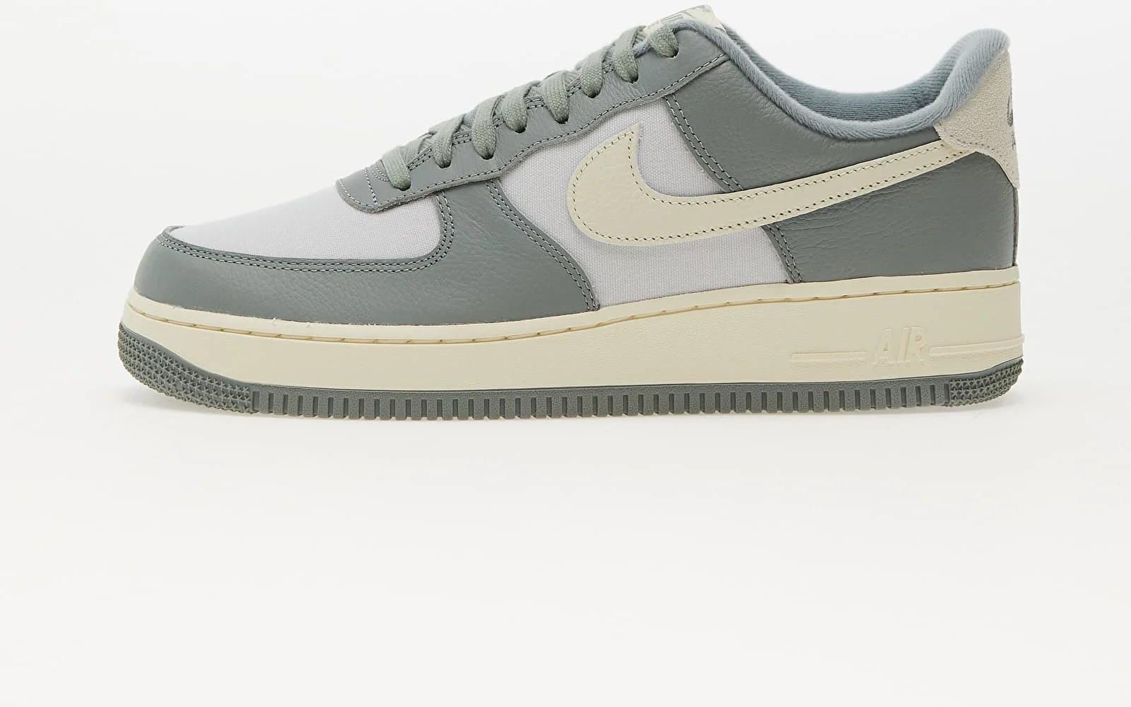 Nike Air Force 1 '07 Lx Mica Green/ Coconut Milk-Photon Dust - Ceny i ...