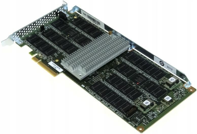 Kontroler Netapp Flash Cache 1Tb Pcie 111-00709+E1 (X1972AR5) - Opinie i ceny na Ceneo.pl