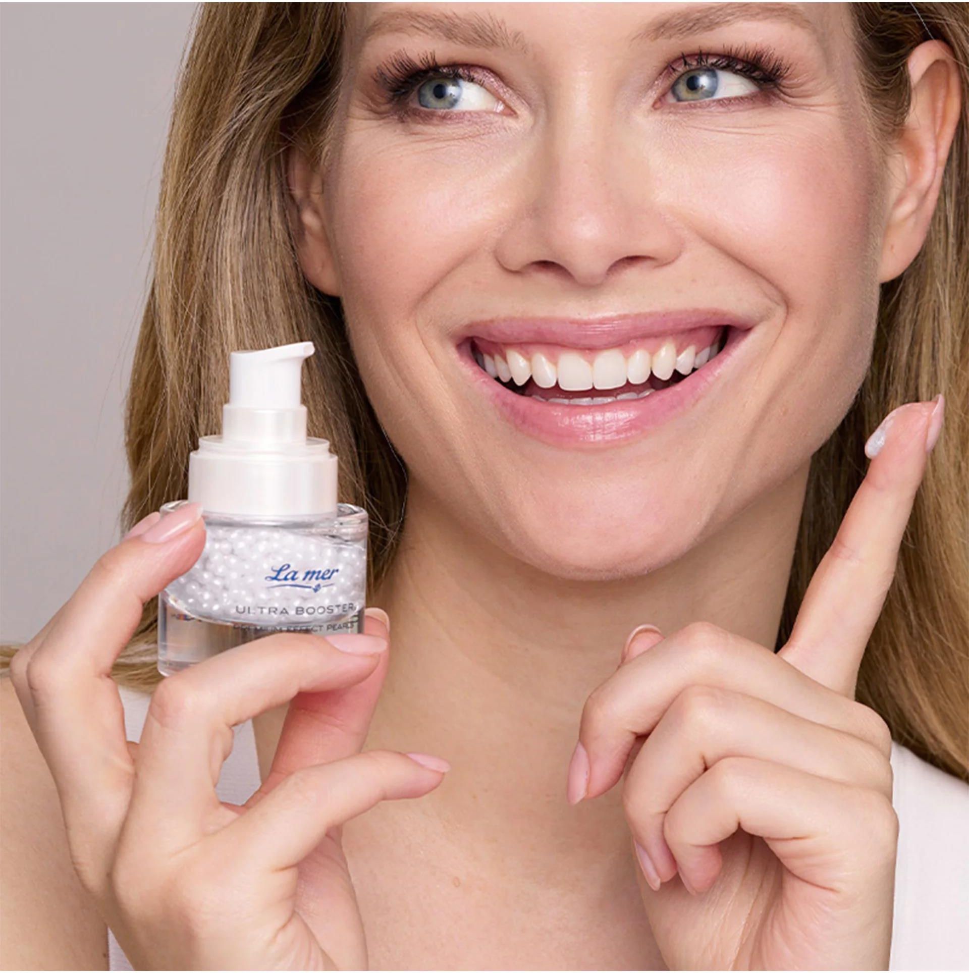 Kosmetyk pod oczy La mer Ultra Booster Premium Effect Pearls Auge 15ml - Opinie i ceny na Ceneo.pl