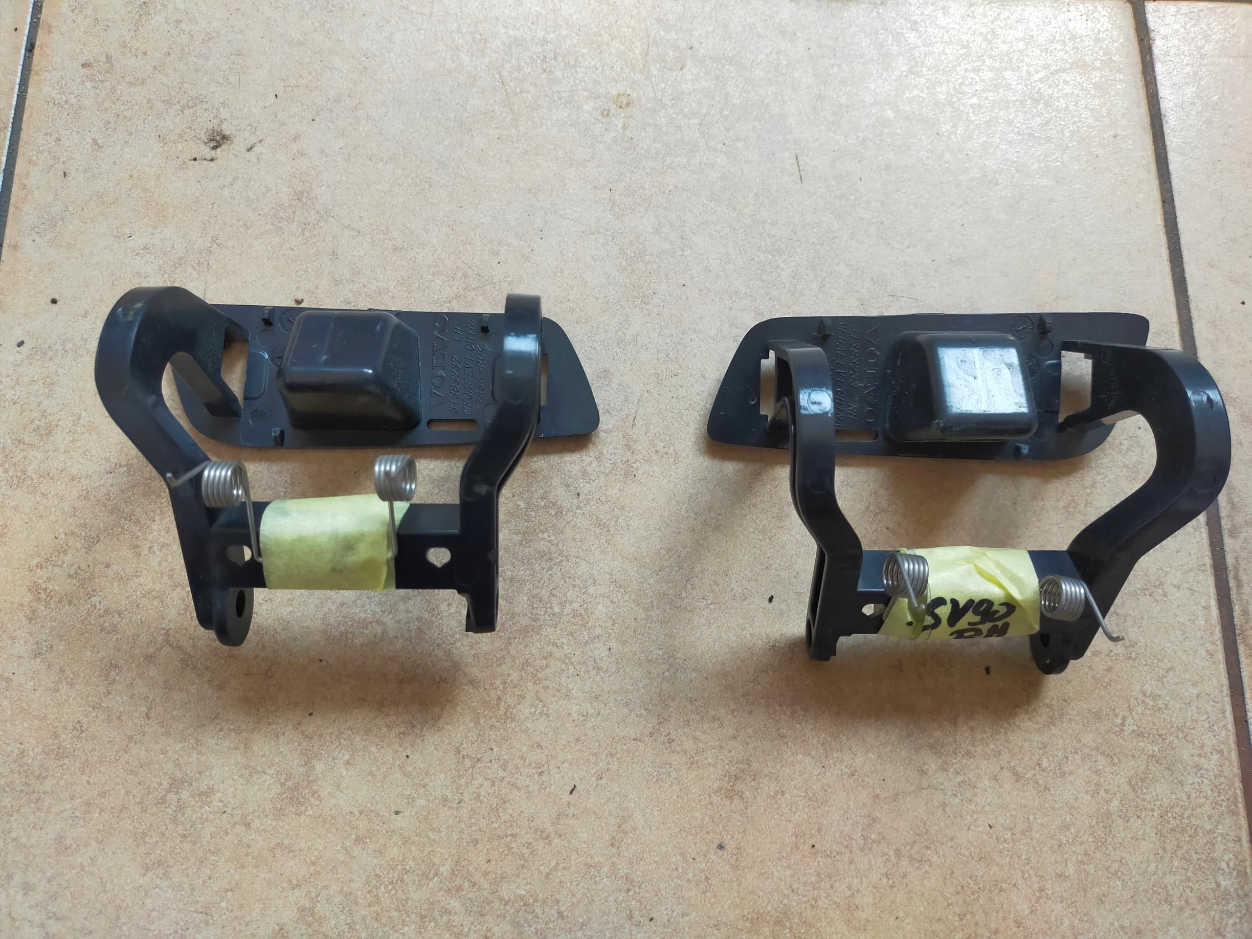 Volvo V90 S90 Zawias Mocowanie Spryskiwacza - Opinie i ceny na Ceneo.pl