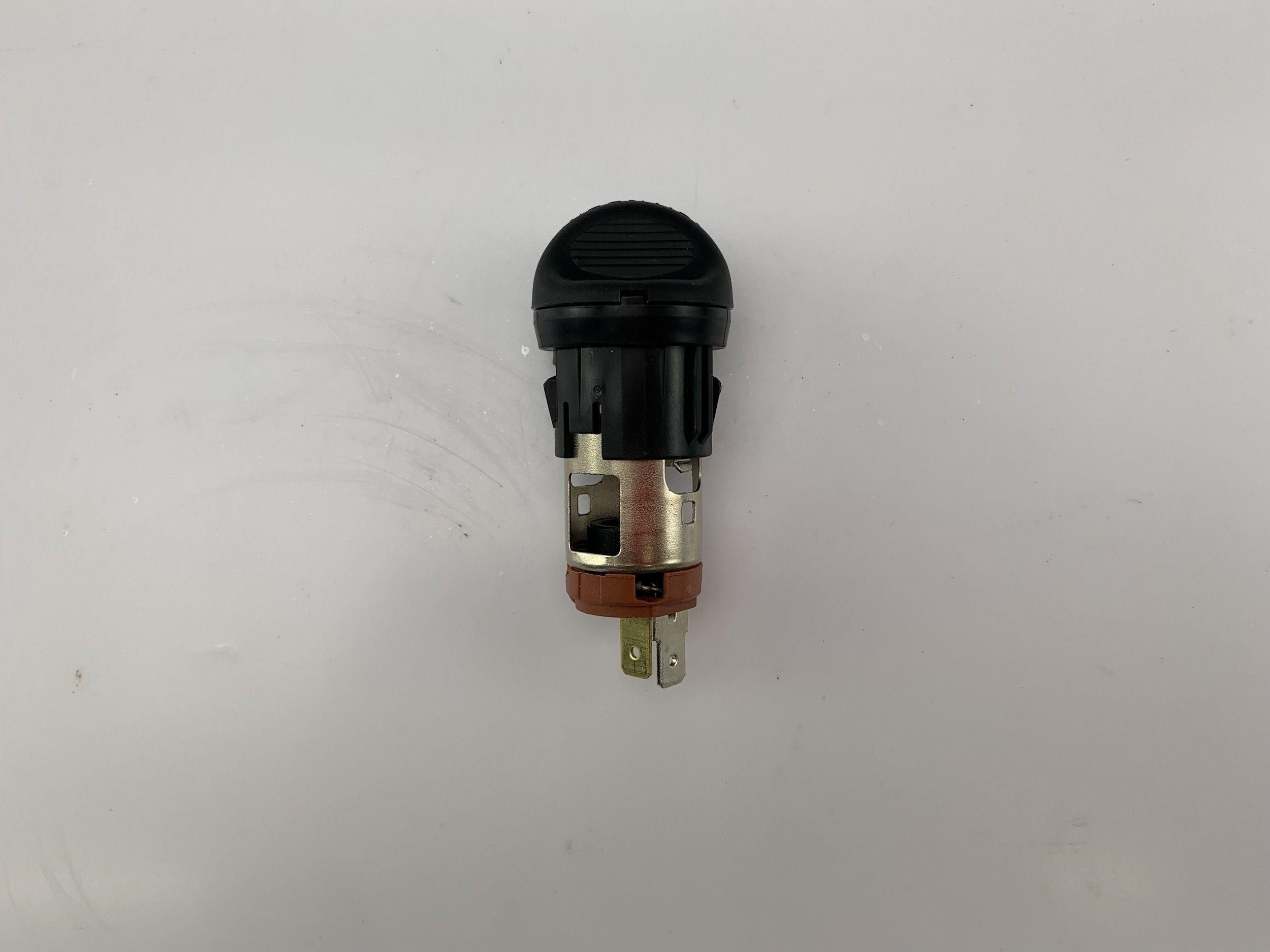 Toyota Gniazdo Zapalniczki Przód 85530 0D020 Avensis T27 - Opinie i ...