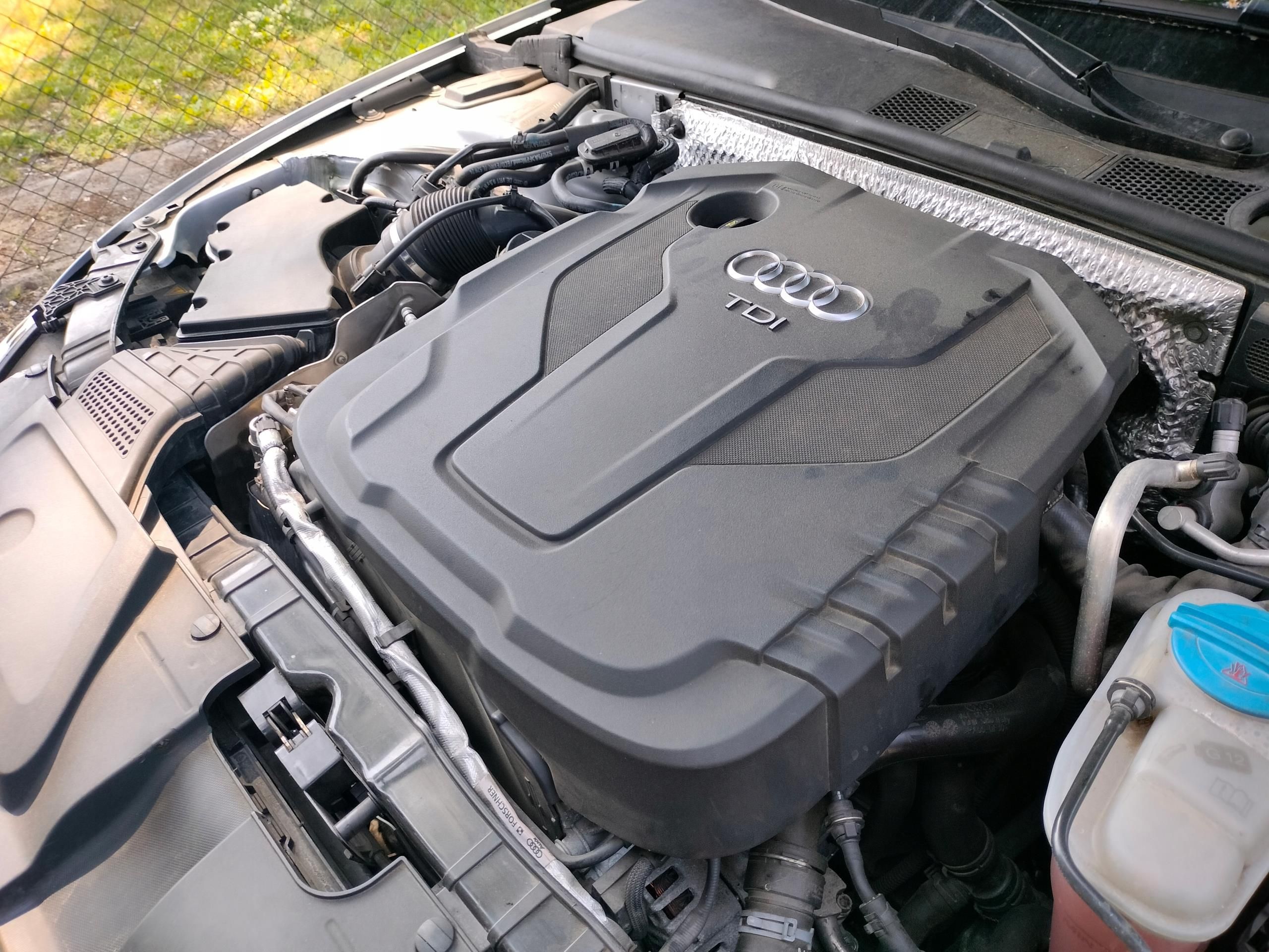 Bagnet Miarka Oleju 2.0 Tdi Audi A4 B8 A5 A6 C7 Q5 - Opinie i ceny na Ceneo.pl