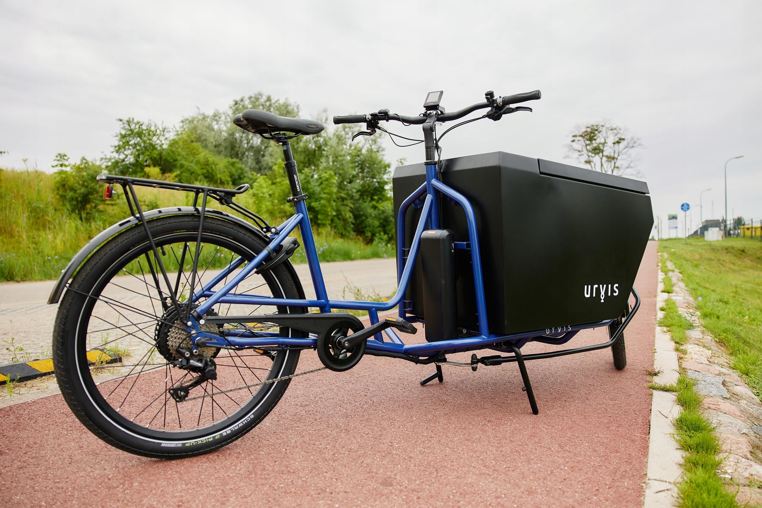 Urvis - elektryczny rower cargo z zamykaną skrzynią - Ceny i opinie ...
