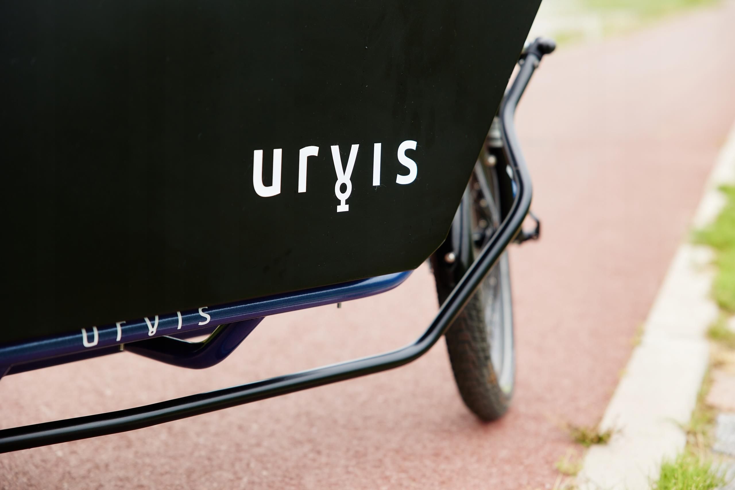 Urvis - elektryczny rower cargo z zamykaną skrzynią - Ceny i opinie - Ceneo.pl