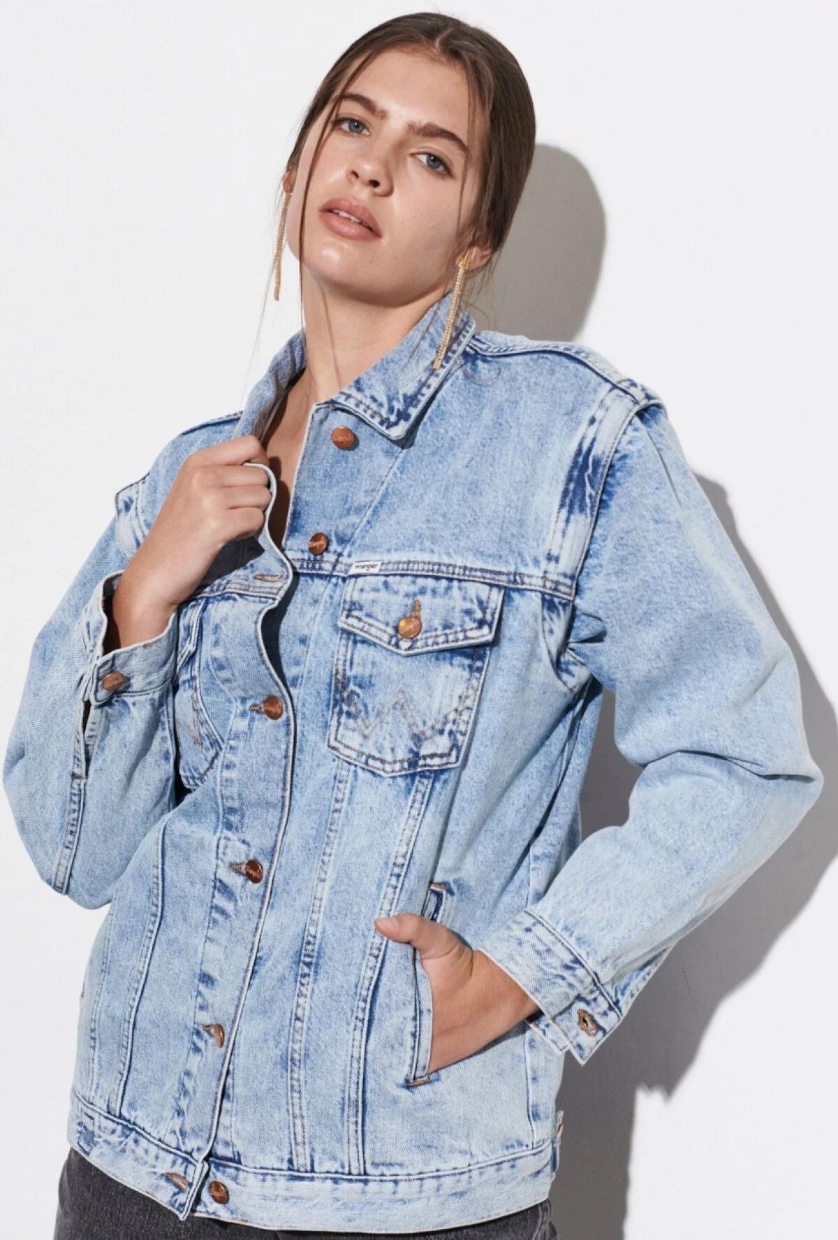 WRANGLER ZIP OFF SLEEVES JACKET CHER W40396X17 - Ceny i opinie - Ceneo.pl