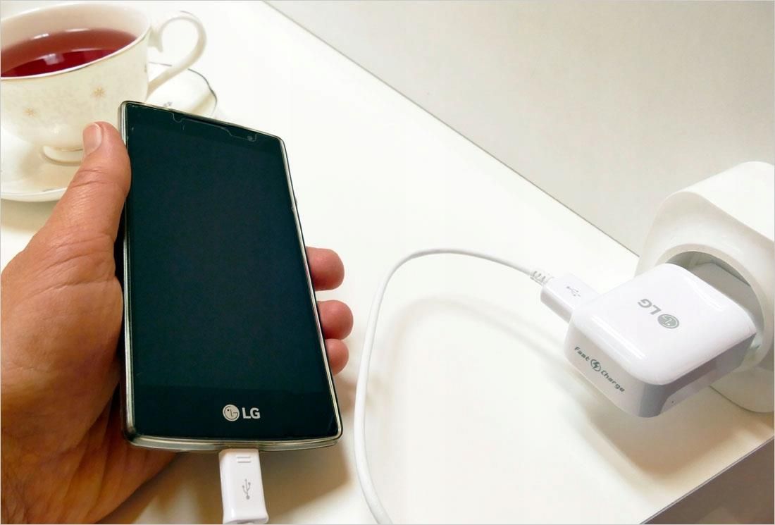 Ładowarka do telefonu Lg Oryginał Ładowarka Zasilacz 230V Do C710 Aloha ...