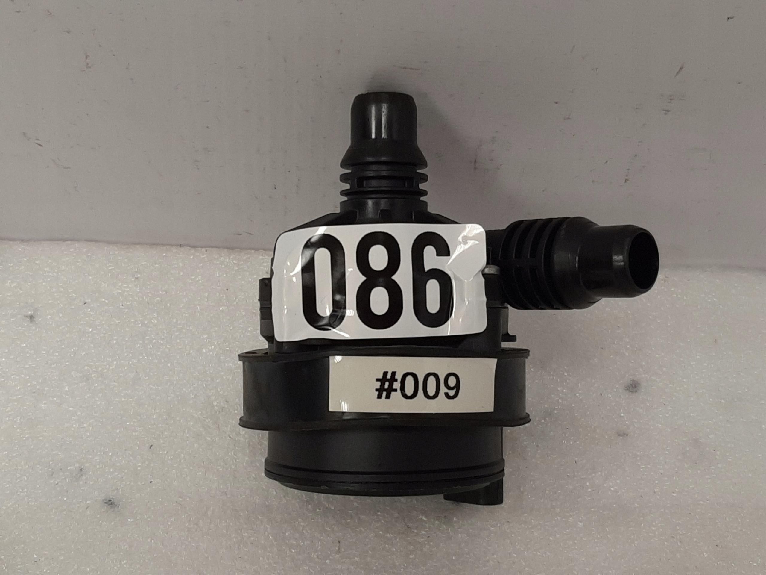 Mercedes Benz Oe Pompa Wody Mercedes W213 W177 W167 A0005003600 New ...