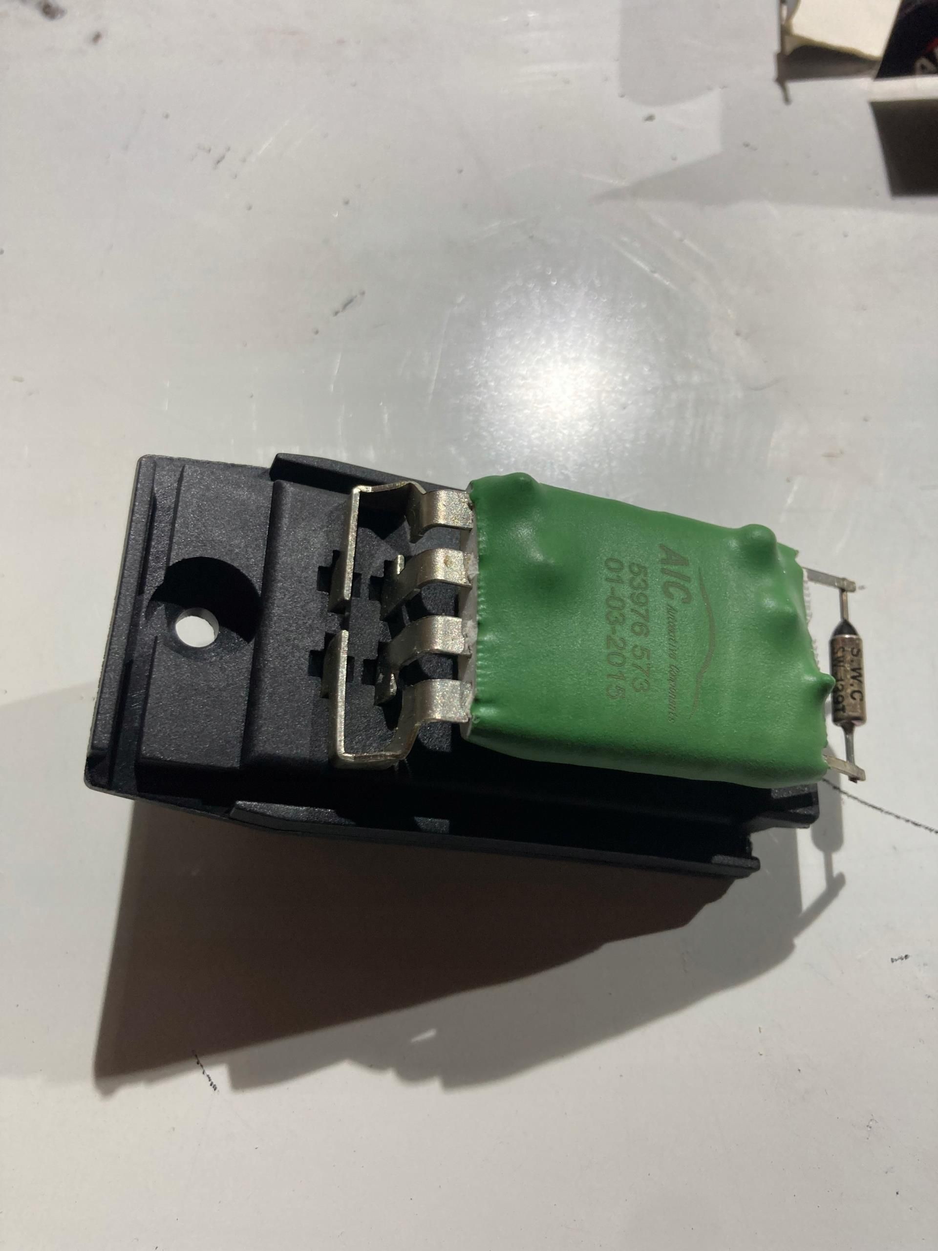 Aic 53976 Opornik Wentylator Wewnętrzny Ford - Opinie i ceny na Ceneo.pl