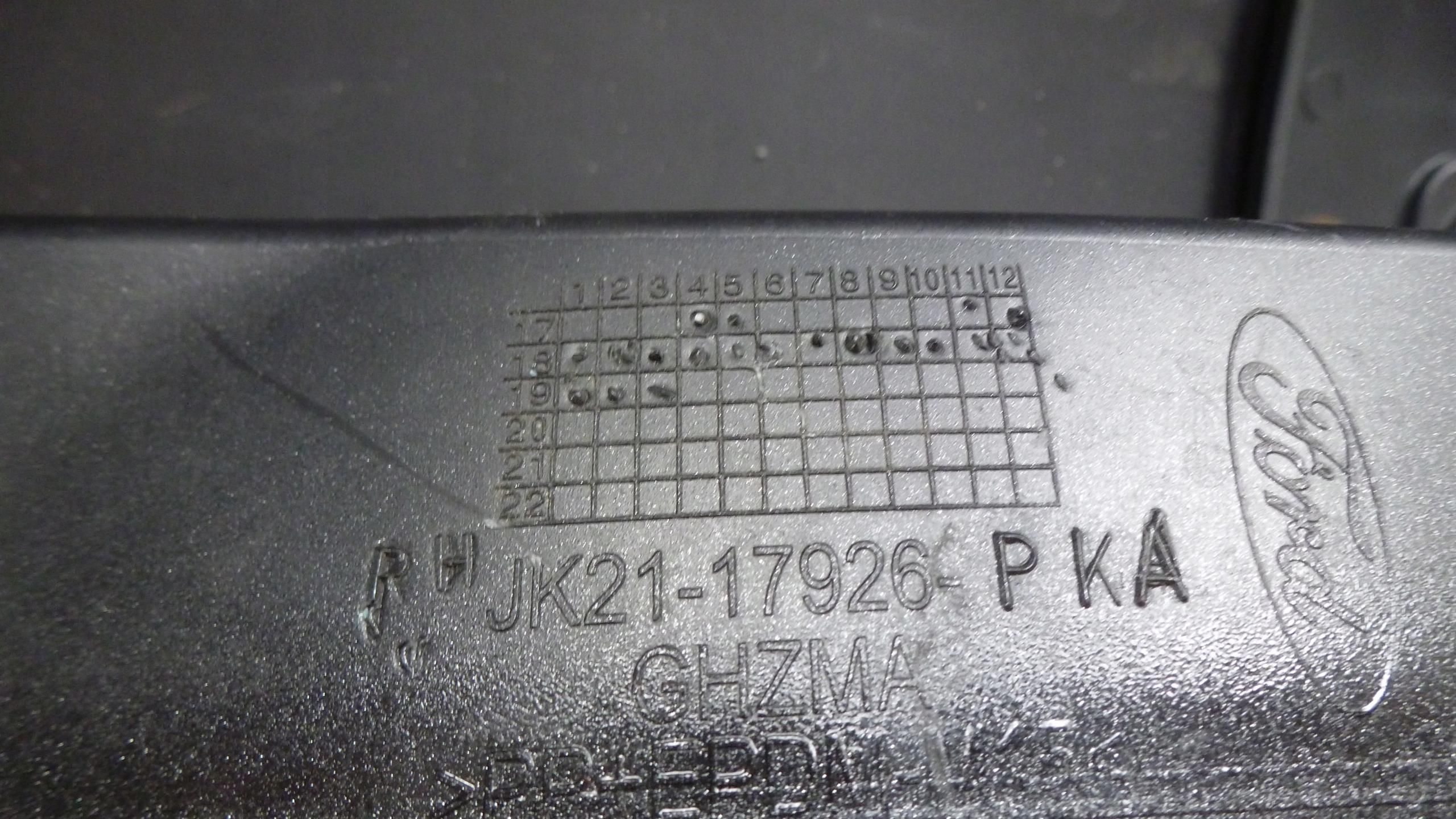 Zderzak do kupienia Ford Transit Custom Zderzak Tył Prawy JK21-17926-P ...