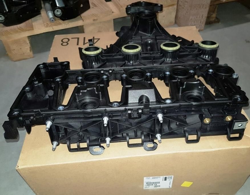 Głowica cylindra Citroen Oe Pokrywa Zaworów Peugeot 2 0 Hdi 0248T2 ...