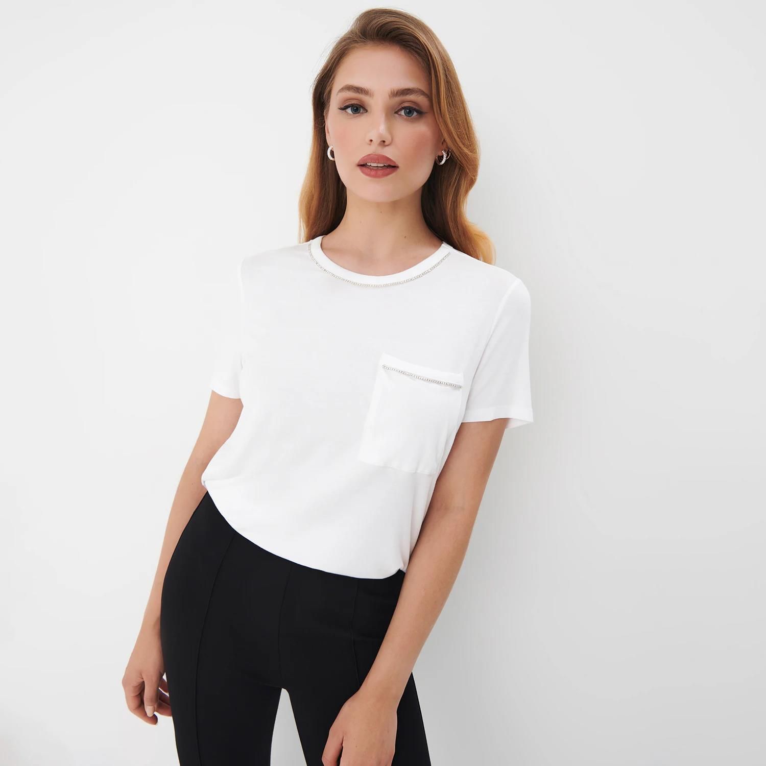 Mohito - Biały t-shirt z ozdobnym elementem - Biały - Ceny i opinie ...