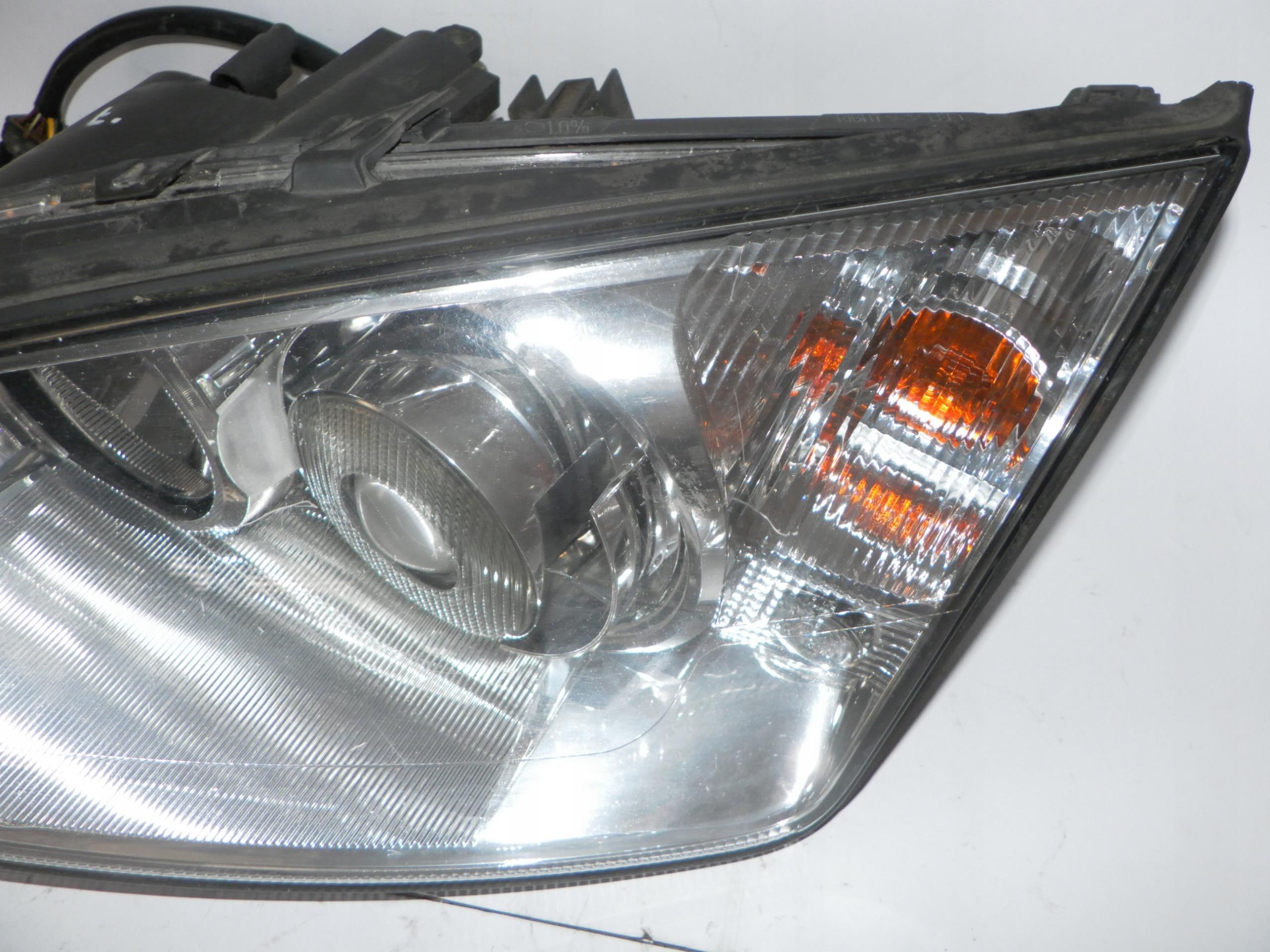 Lampa przednia Automotive Lighting Ford Mondeo Mk3 Lift Lampa Xenon ...