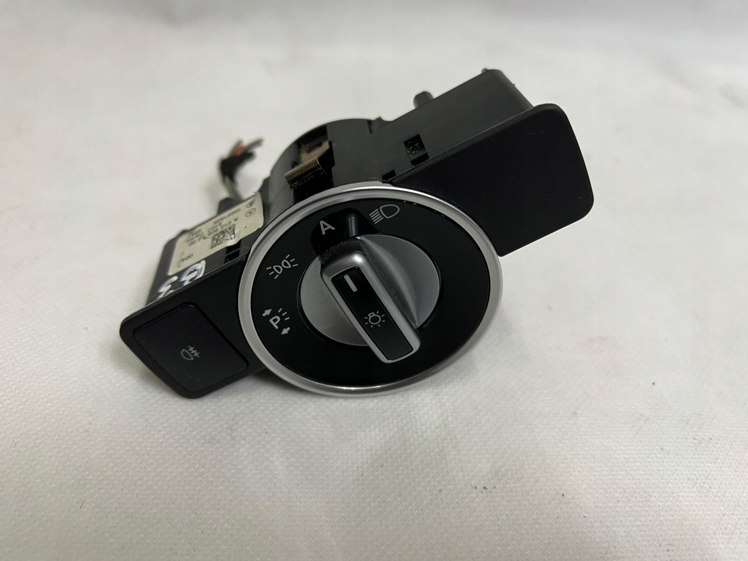 Mercedes Benz Mercedes W204 Lift Włącznik Świateł A2129056800 - Opinie ...