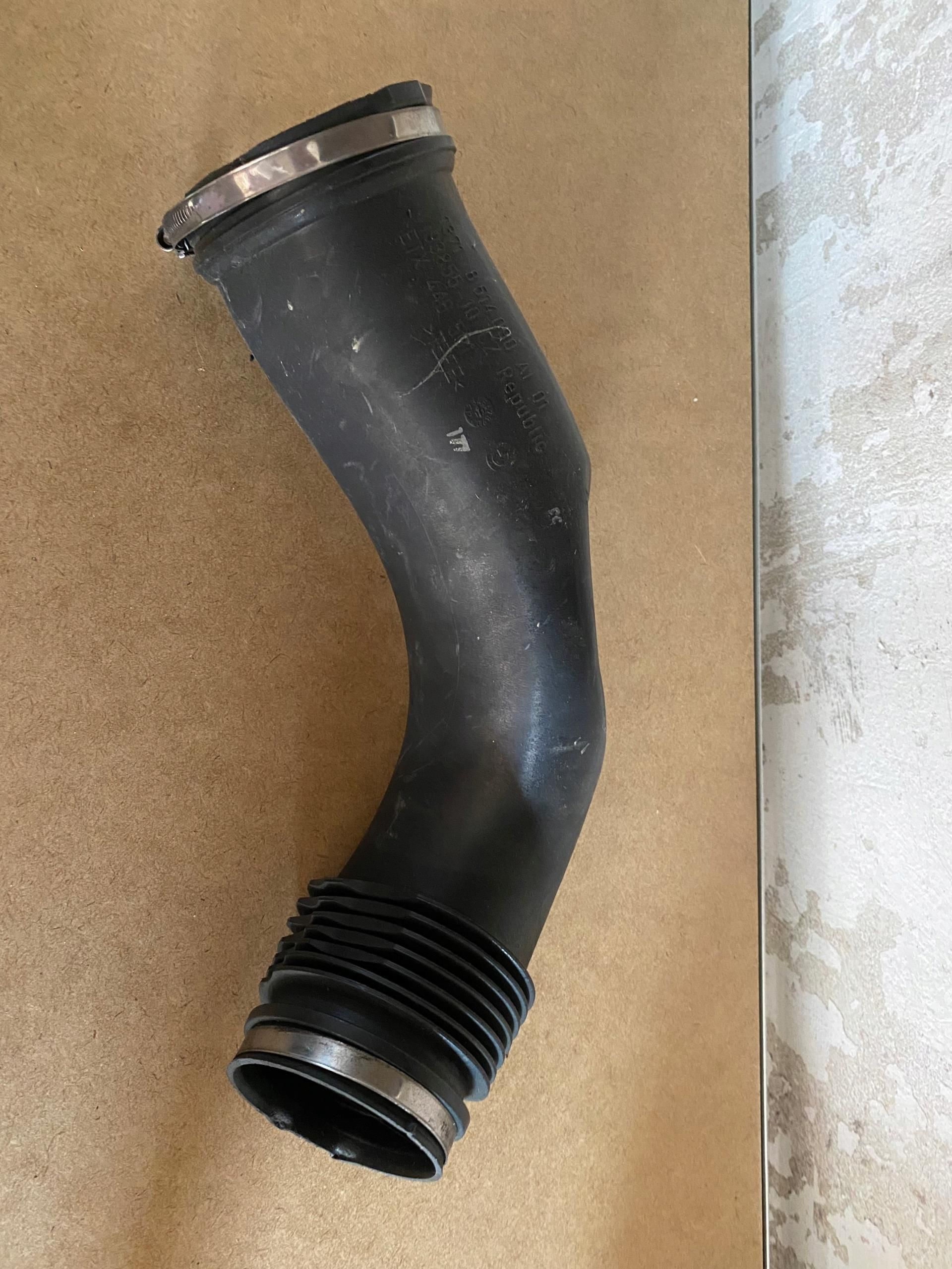 Bmw Przewód Rura Powietrza 8514090 8512284 F10 F11 3 0 - Opinie i ceny ...