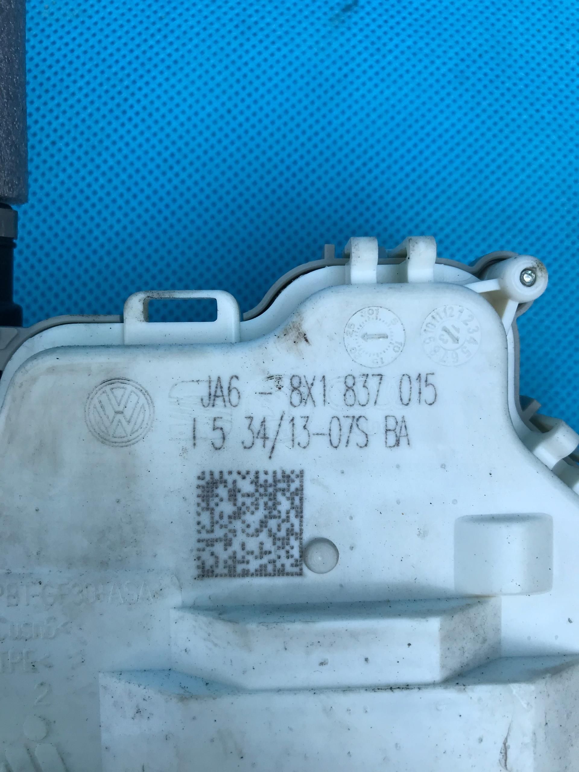 Audi Zamek Drzwi Lewy 8X1837015 Audi A1 S1 A3 A4 B9 - Opinie i ceny na ...