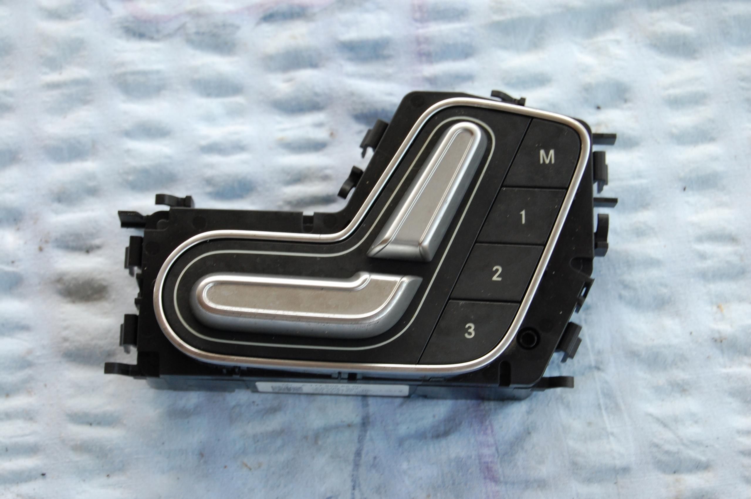 Mercedes Benz Oe Mercedes W118 W177 Panel Fotela Prawy A1779056600 ...