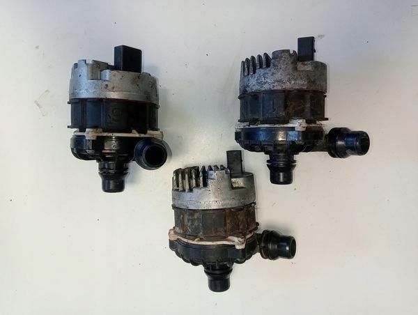 Mercedes Benz Oe Mercedes Benz Pompa Wody W213 W205 W222 W290 W447 ...