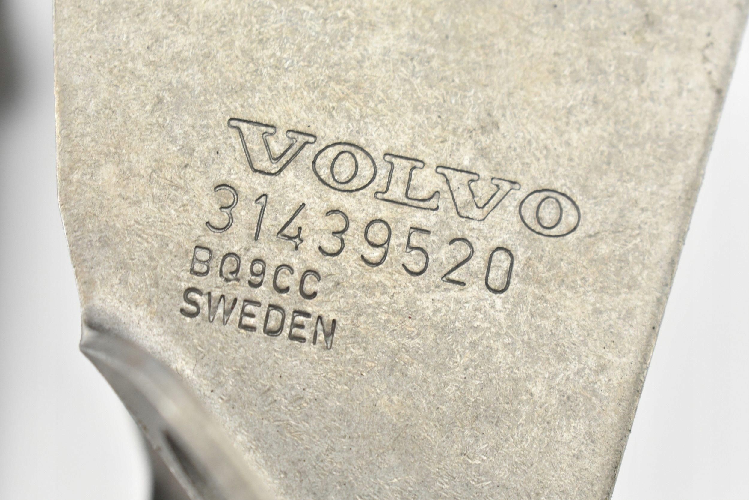 Zawieszenie silnika Volvo Oe Łapa Skrzyni Wspornik Dpf 31370633 ...