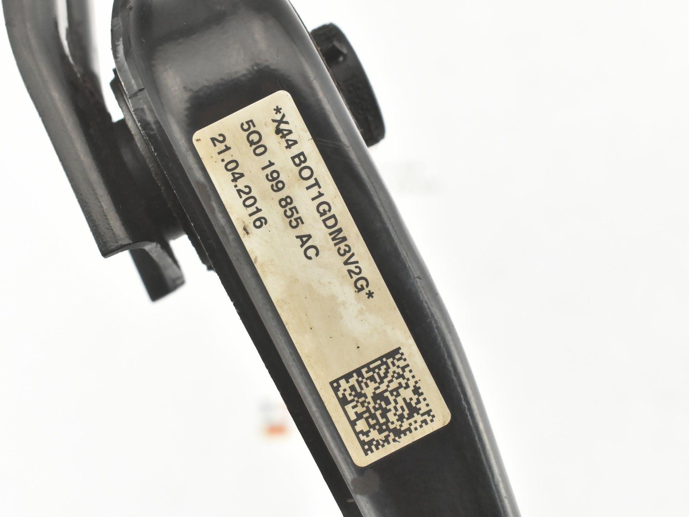 Zawieszenie silnika Skoda Oe Łapa Wspornik Silnika 5Q0199855Ac Octavia ...