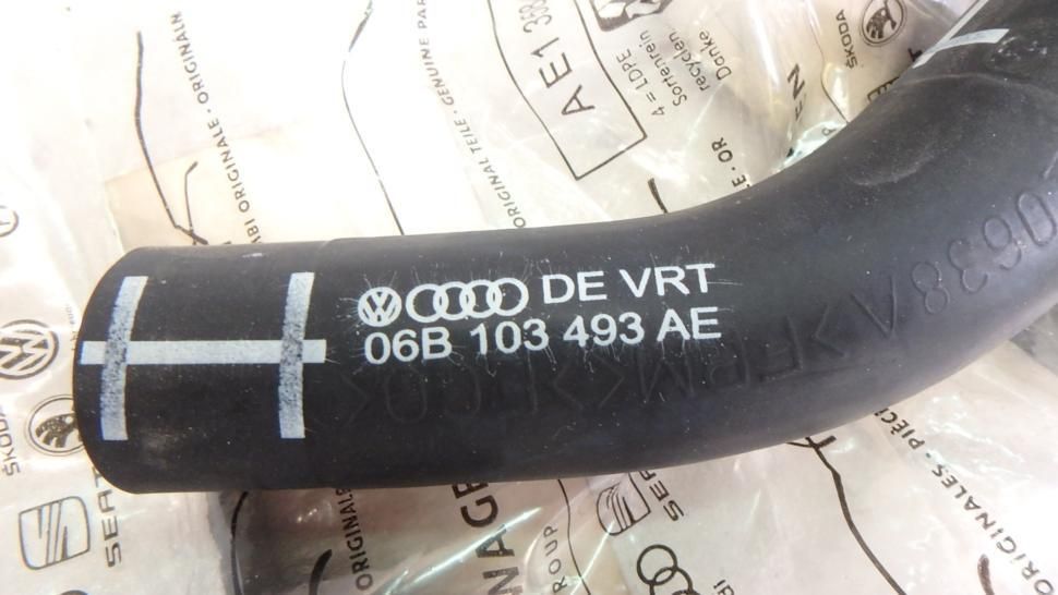 Uro Parts Vw Audi Wąż Powietrza 06B103493Ae - Opinie i ceny na Ceneo.pl