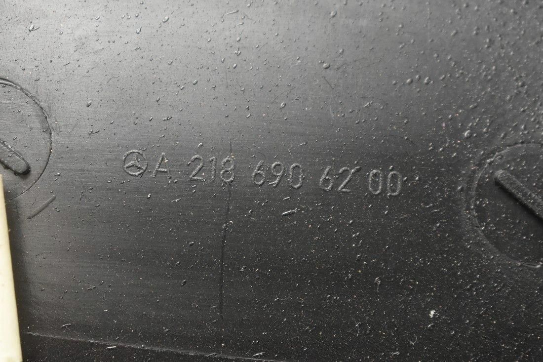 Mercedes Benz Oe Osłona Poszycie Słupka D Prawy Tył Cls W218 X218 ...