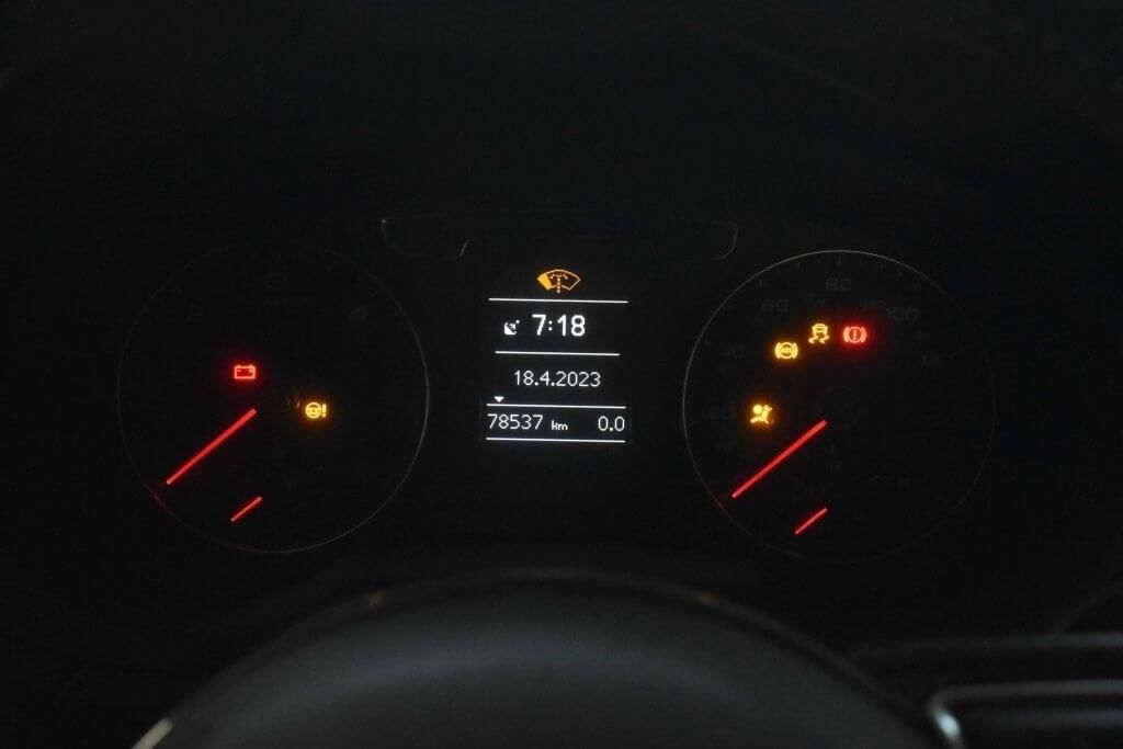 Listwa boczna Audi Oe Uszczelka Drzwi Lewy Tył 8U0839439 Q3 8U - Opinie ...