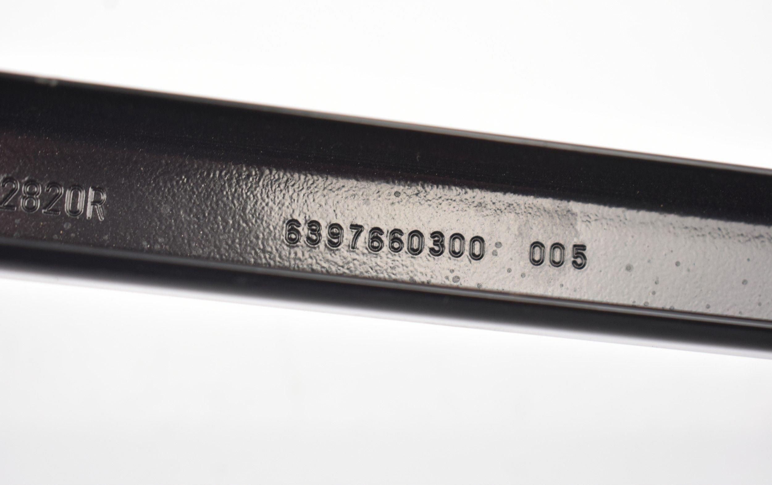 Mercedes Benz Oe Prowadnica Prawy Tył Góra 6397660300 Mb Vito W447 ...