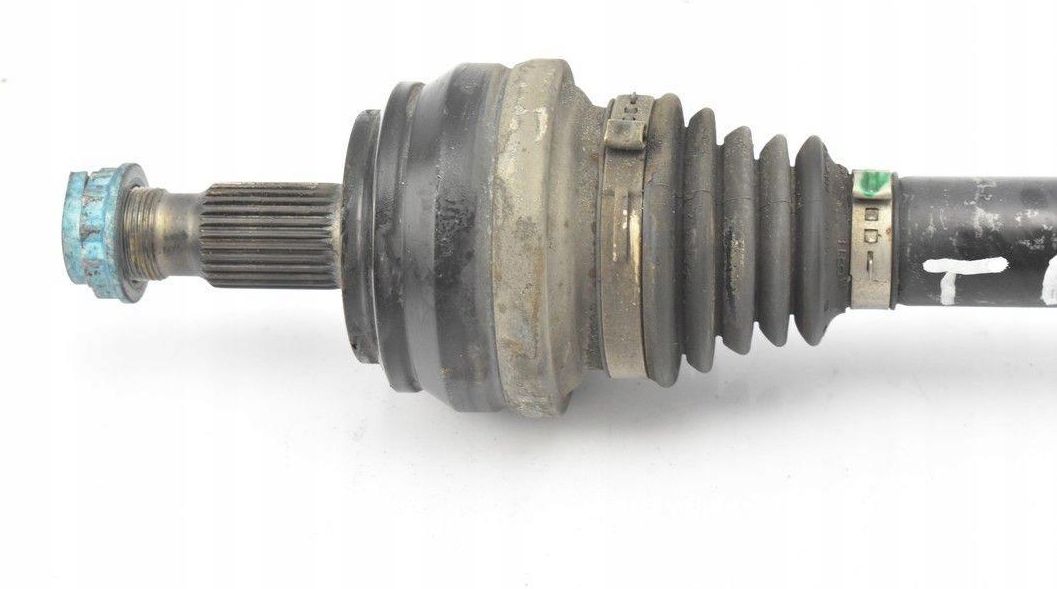 Półoś Mercedes Benz Oe Półoś Prawy Tył A2053503102 W205 14 - Opinie i ...