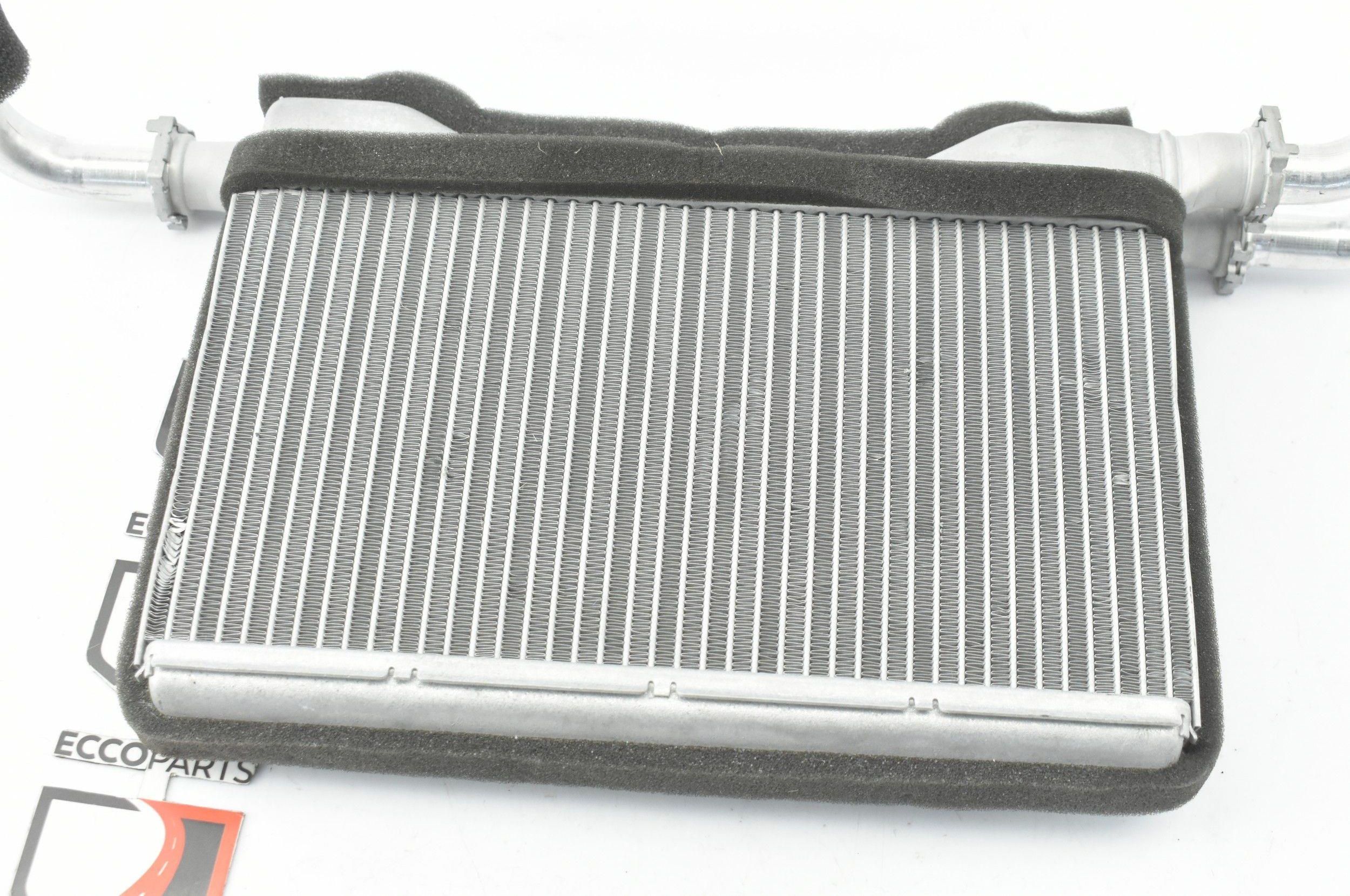 Bmw Oe Chłodnica Nagrzewnica 9163330 8206002 F10 F11 - Opinie i ceny na ...