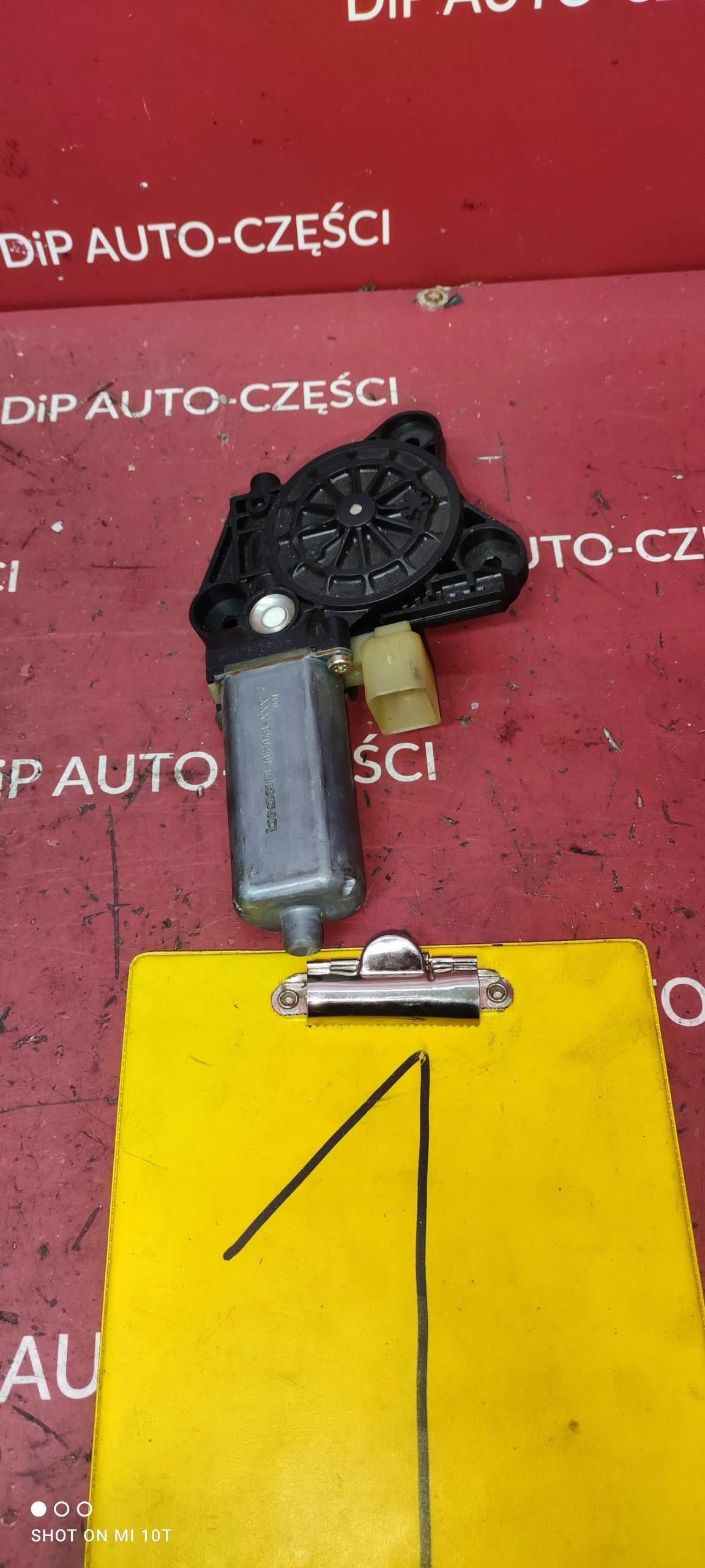 Wyposażenie elektryczne Bosch Silniczek Szyb Lewy Tył Mercedes W203 ...