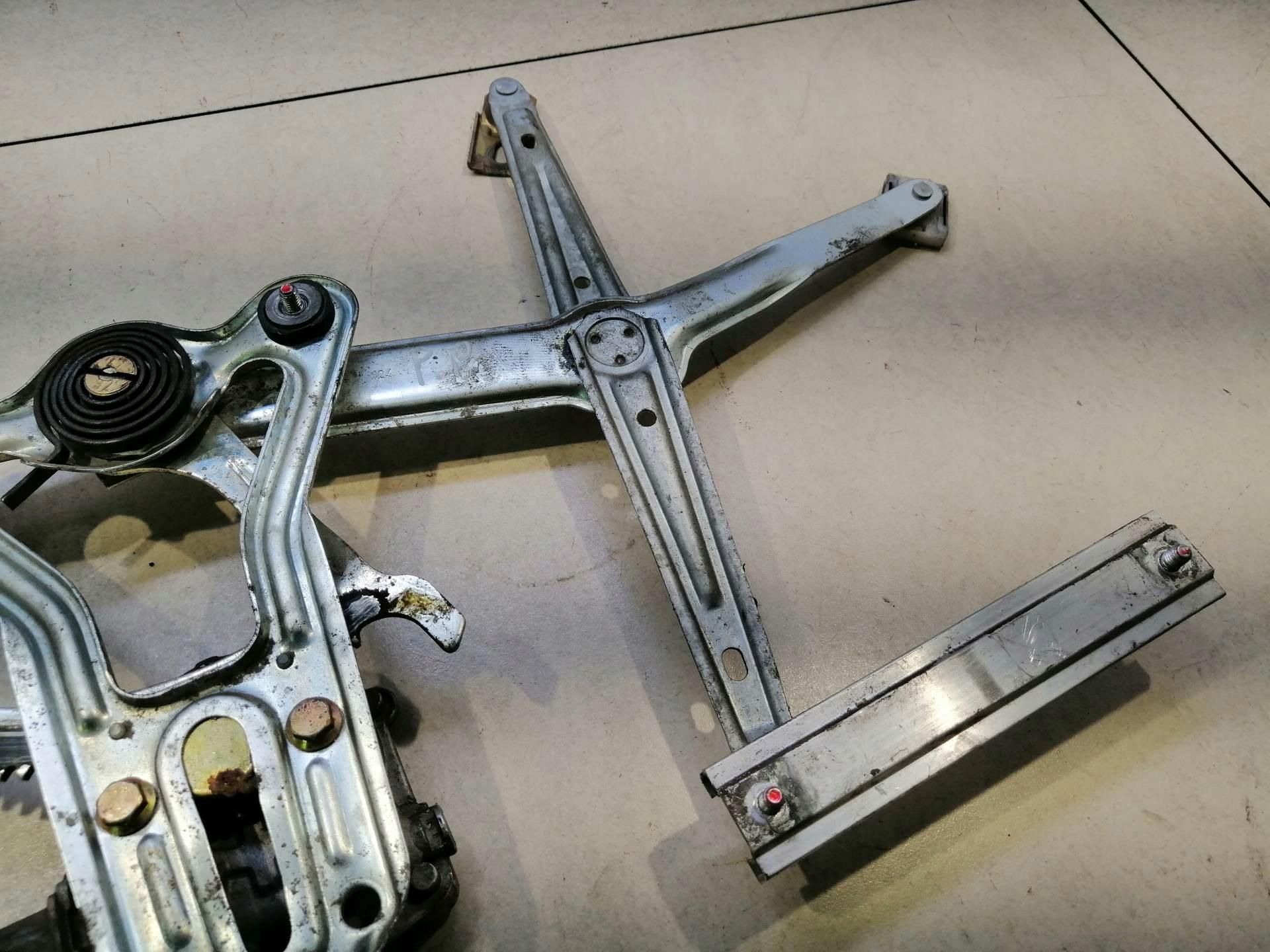 Wyposażenie elektryczne Mercedes Benz Podnośnik Prawy Przód W124 2 5 D ...