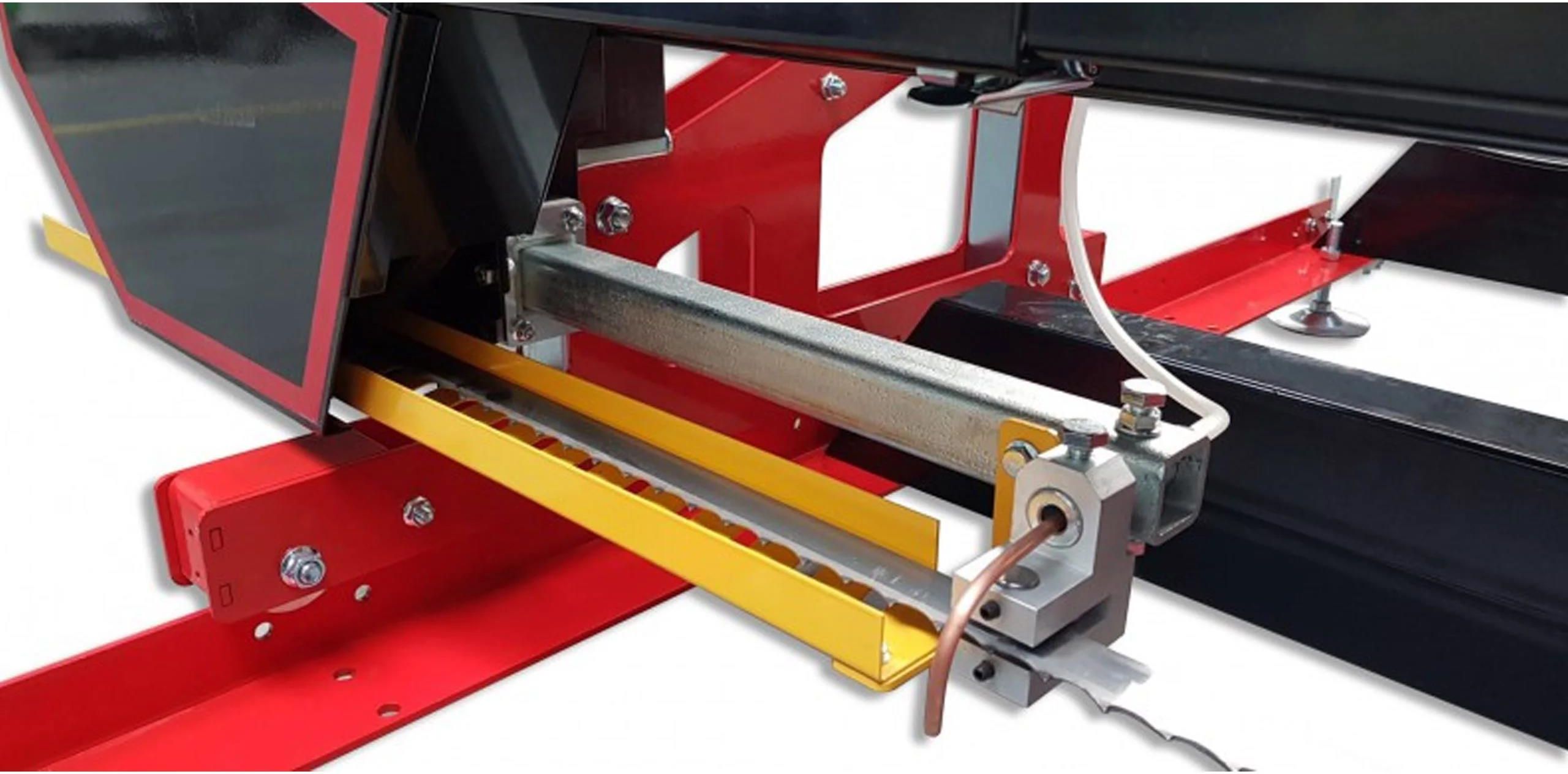 Optimat Trak Taśmowy Timberland Tmc 660S 400V Z Osłoną I Elektrycznym ...