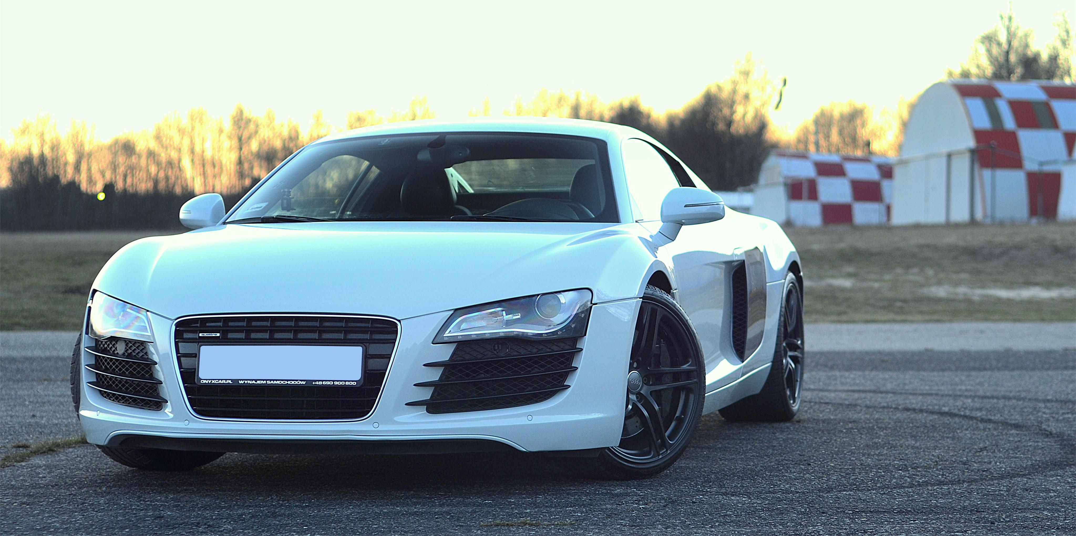 Lamborghini Gallardo vs Audi R8 - Tor Modlin - Ceny i opinie - Ceneo.pl