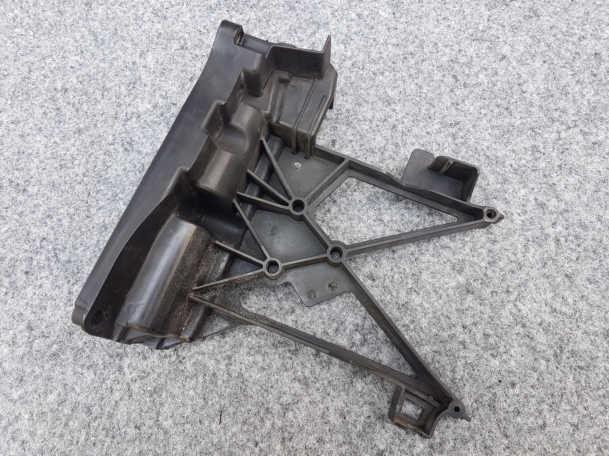 Mercedes-Benz Mercedes Benz Glc 253 Wspornik Sztyca Okular Prawy Pń ...