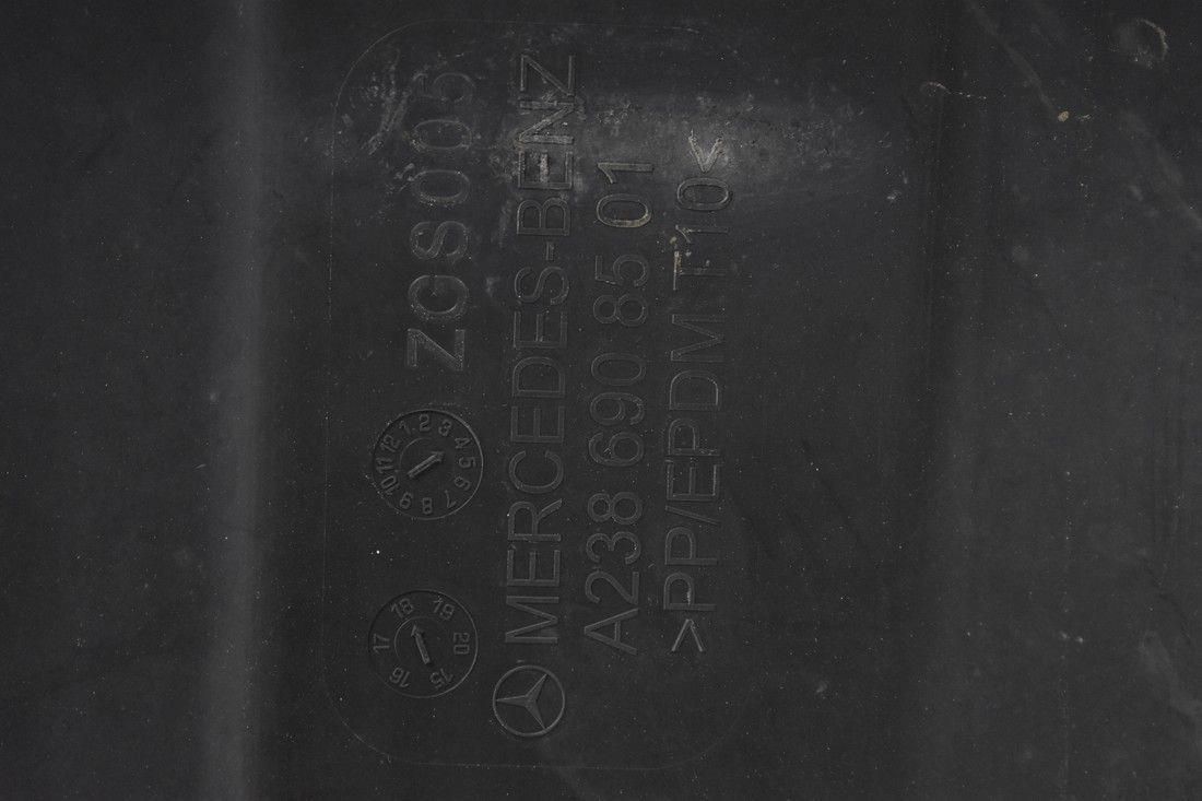 Mercedes-Benz Osłona Podwozia Tył A2386908501 Mercedes W238 16- A-238 ...