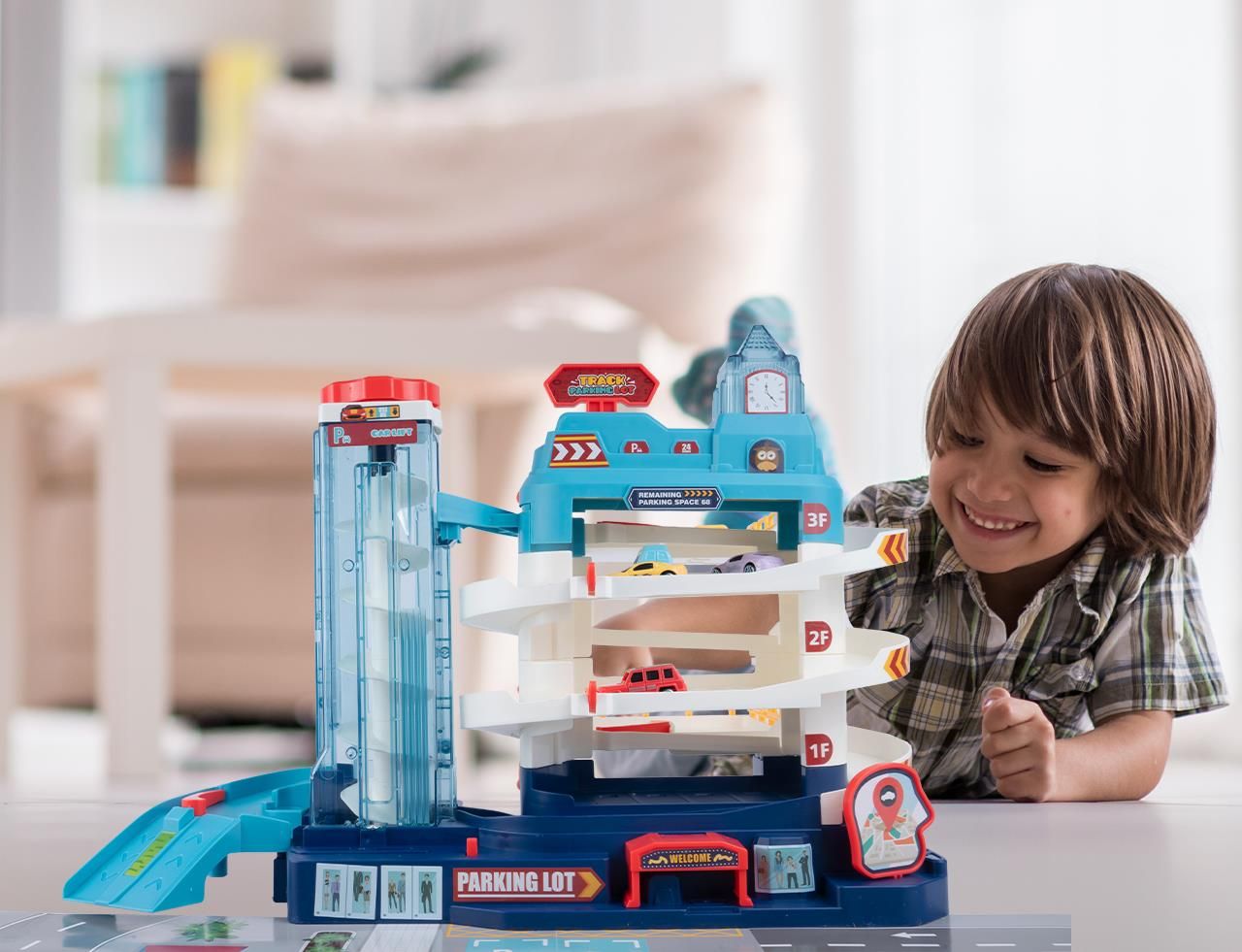 Tor Samochodowy Parking Garaż Wielopoziomowy Z Windą Elektryczną 4 Auta ...