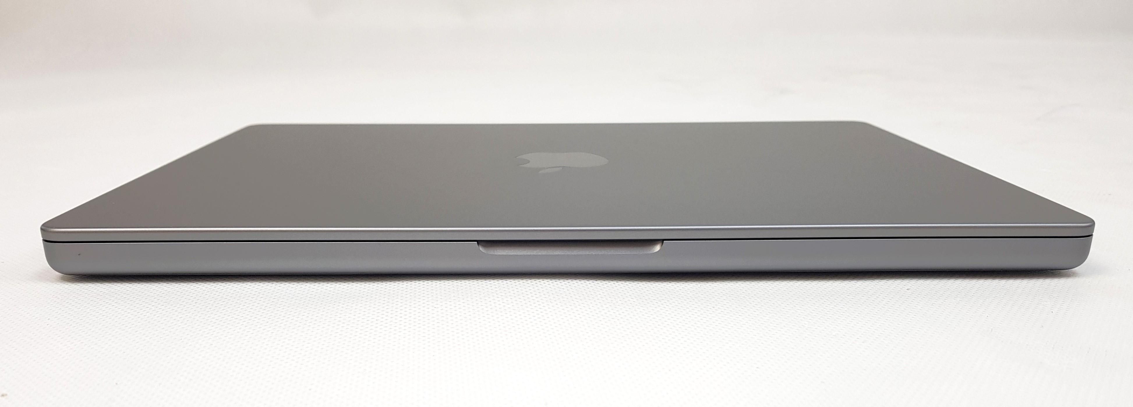 Sprzęt komputerowy outlet Produkt z Outletu: Laptop Apple MacBook Pro ...