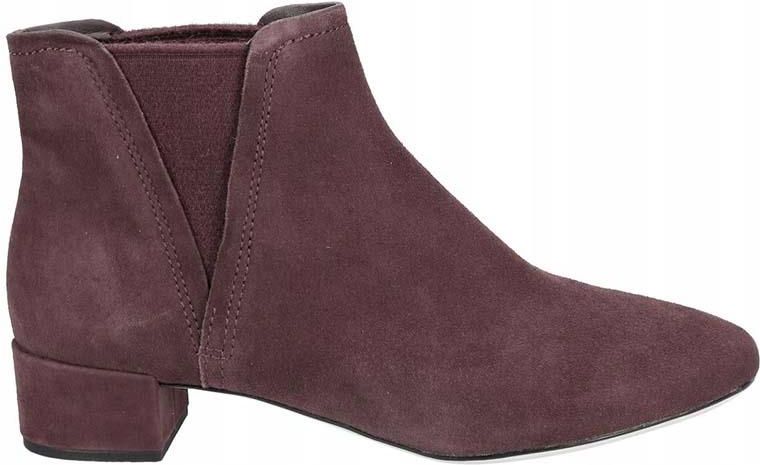 Botki Clarks Orabella Ruby fioletowe zamszowe 35,5 - Ceny i opinie ...
