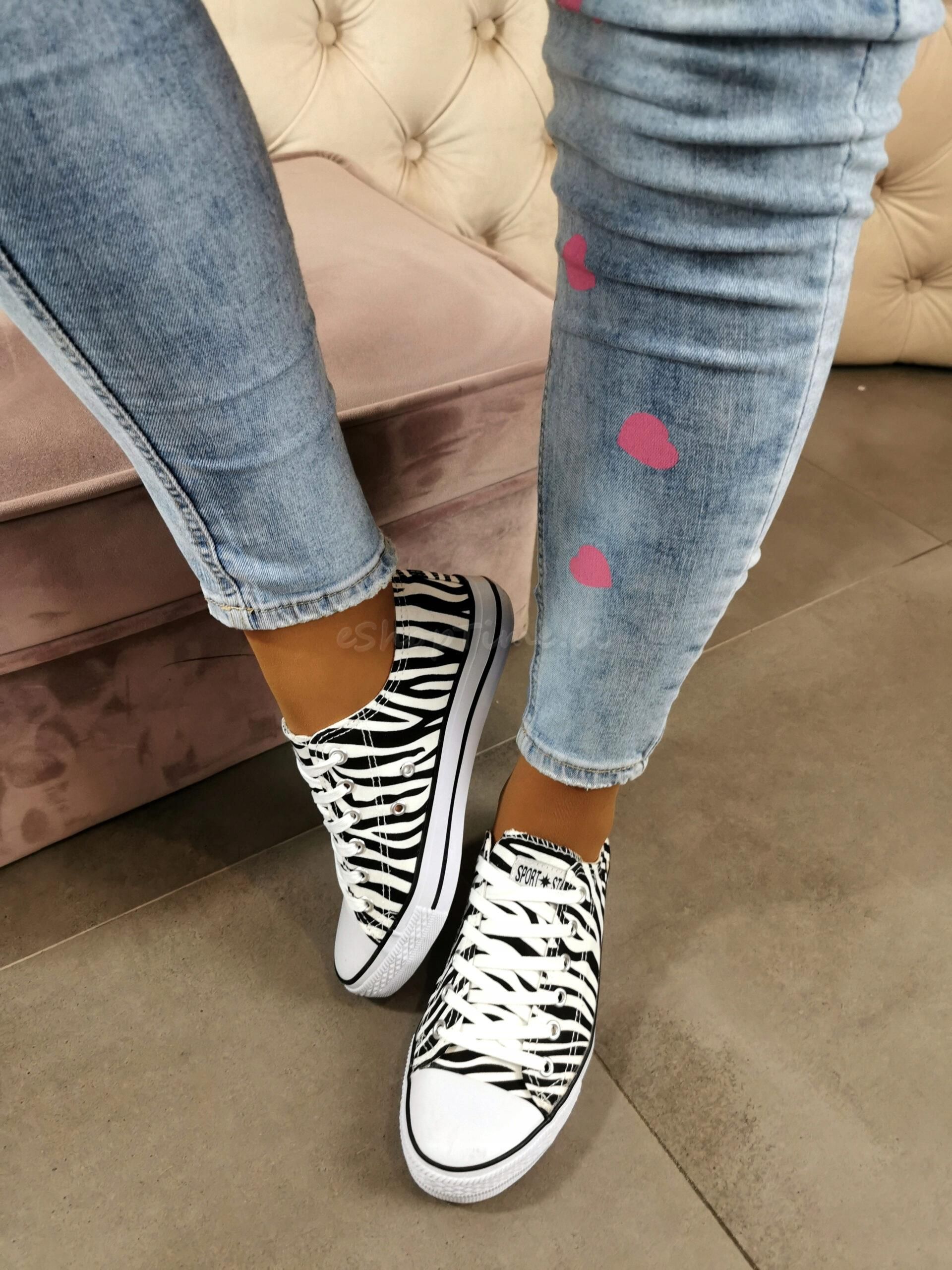 Trampki klasyczne Zebra B034 40 - Ceny i opinie - Ceneo.pl