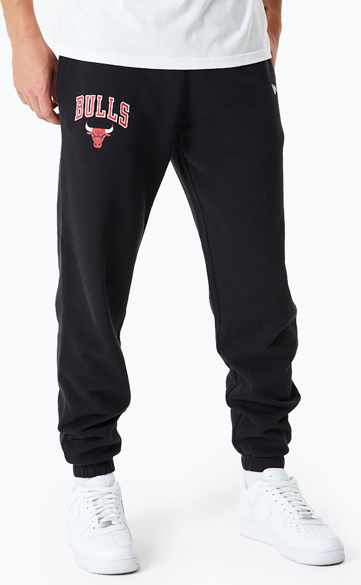 Spodnie męskie New Era NBA Essentials Jogger Chicago Bulls black - Ceny ...