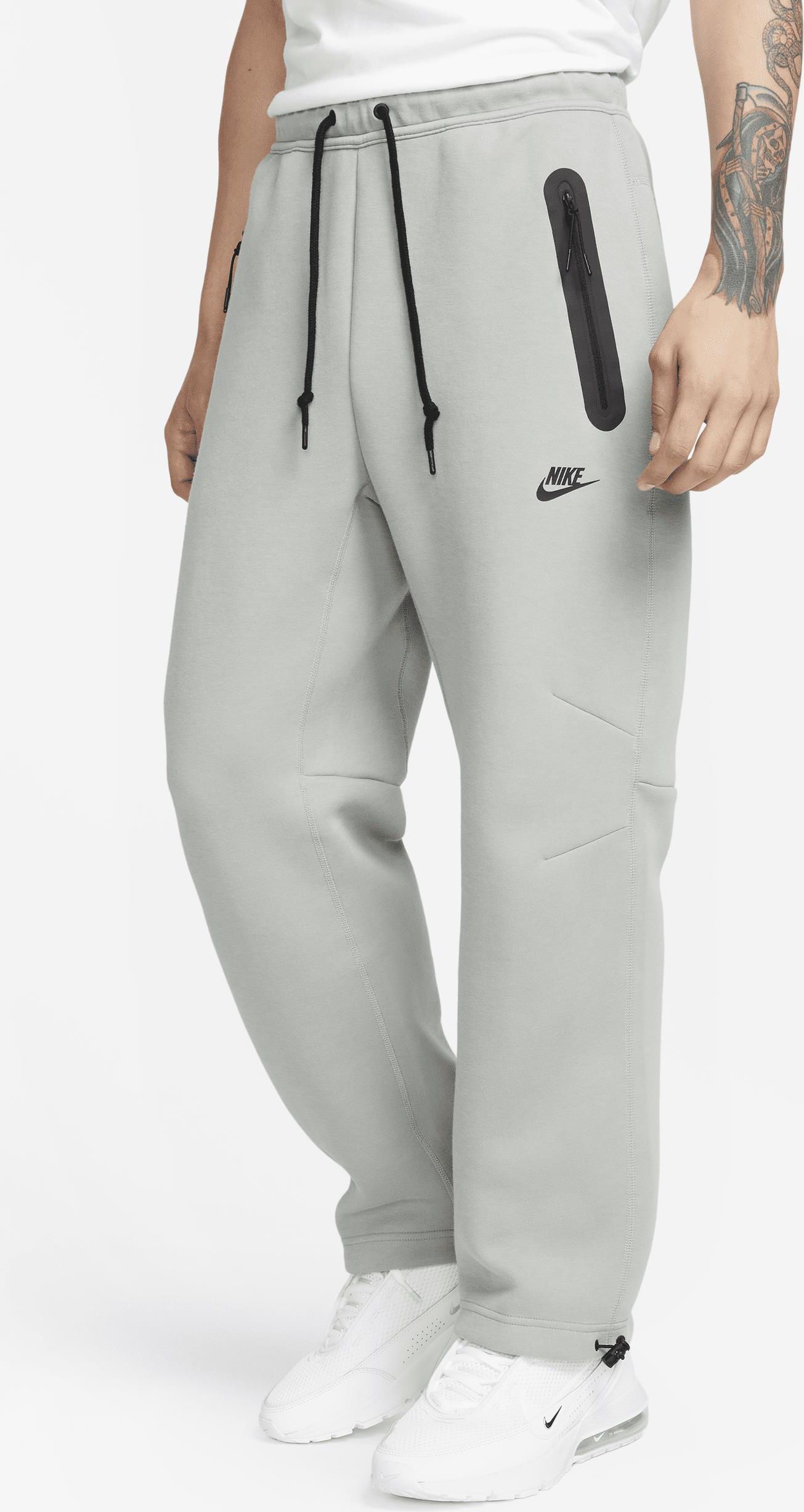 Męskie spodnie dresowe o luźnym kroju u dołu Nike Sportswear Tech ...