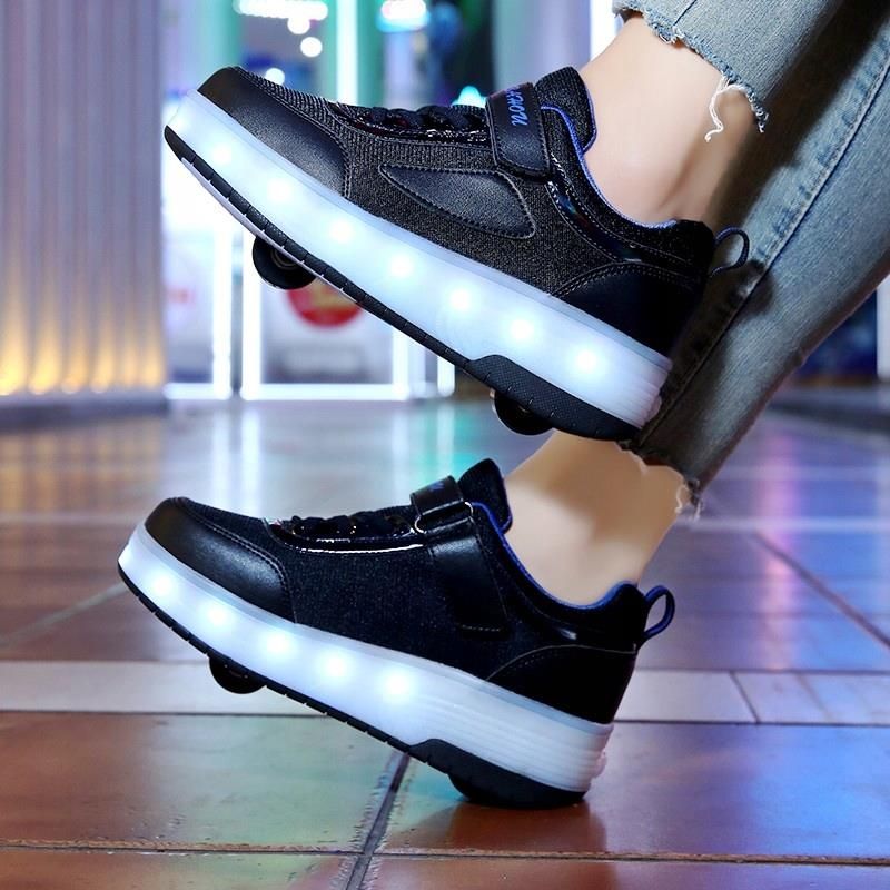 Butorolki Buty Z Rolkami Rolki Wrotki Czarne Led Z Polski - Ceny i ...