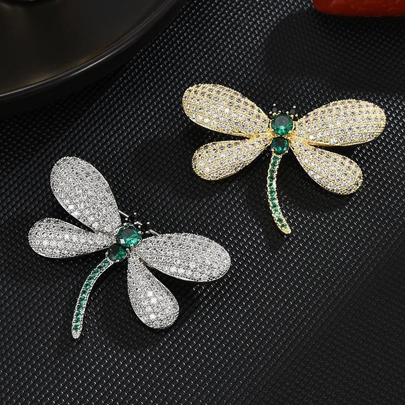 Senior Brooches Flower Leaf Brooch Pins for Women Suit Pendant Fashion ...
